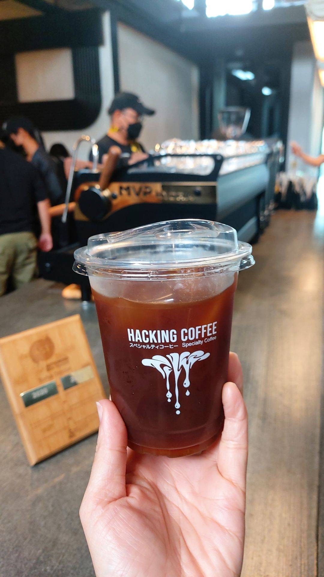 รีวิว Hacking Coffee Flagship ลาดพร้าววังหิน 63 - Hacking Coffee ...