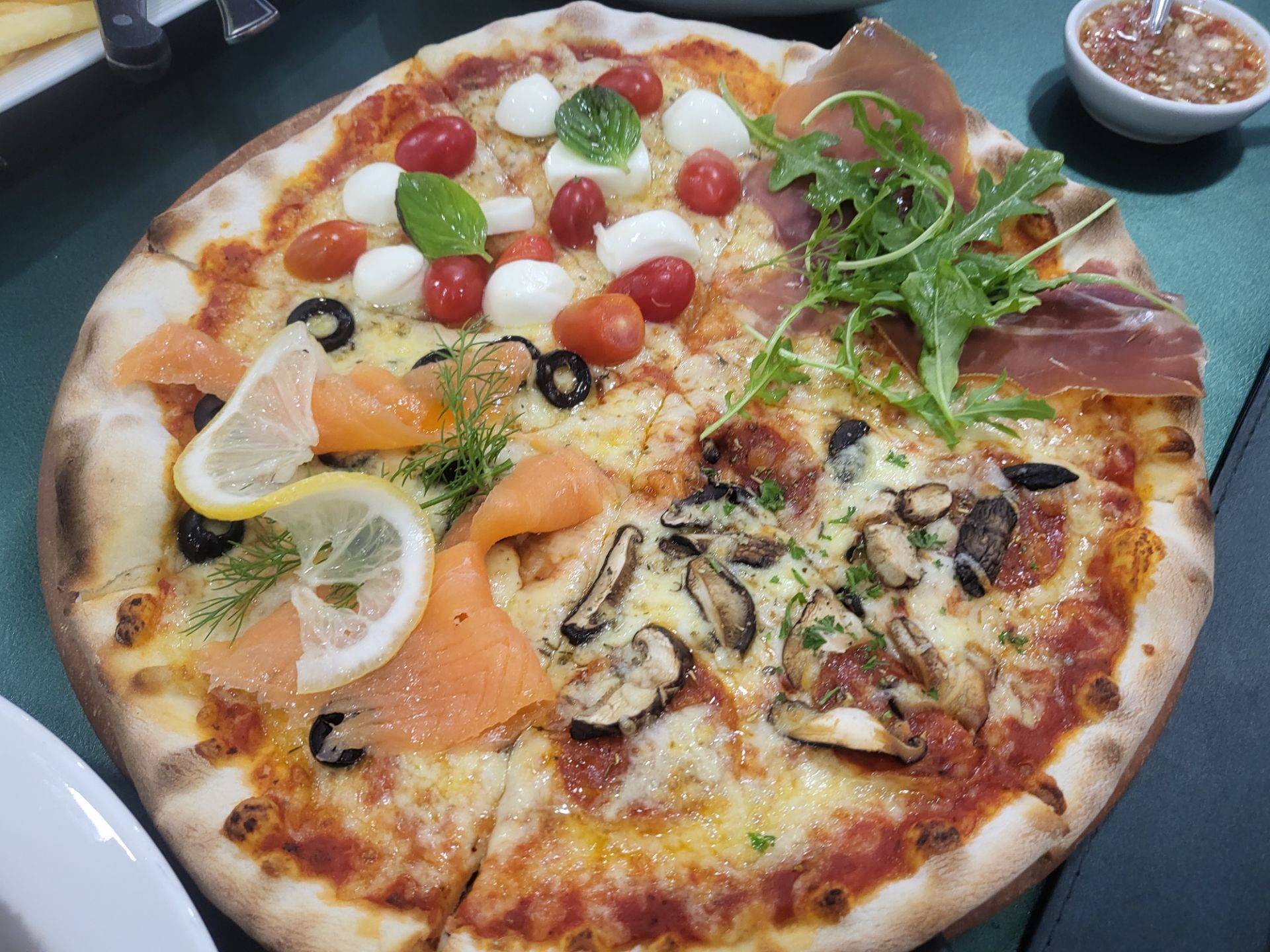 รีวิว Maria Pizzeria & Restaurant ราชพฤกษ์ - อร่อย ราคาไม่แรง ร้านสวย ...