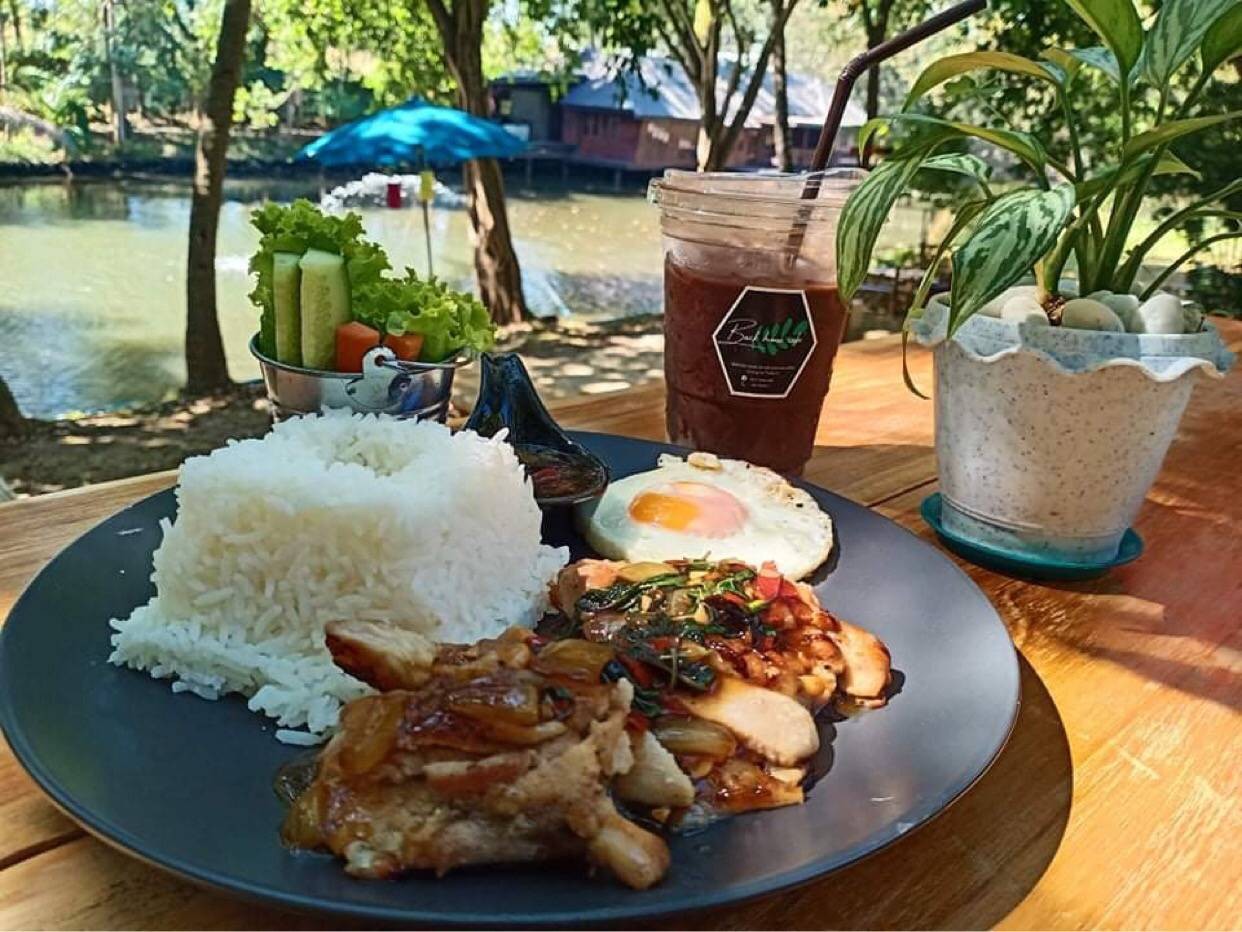 รีวิว Back Home Cafe' - บอกได้คำเดว ดีมากๆ ชอบที่มีเสียงน้ำตก และเสียง ...