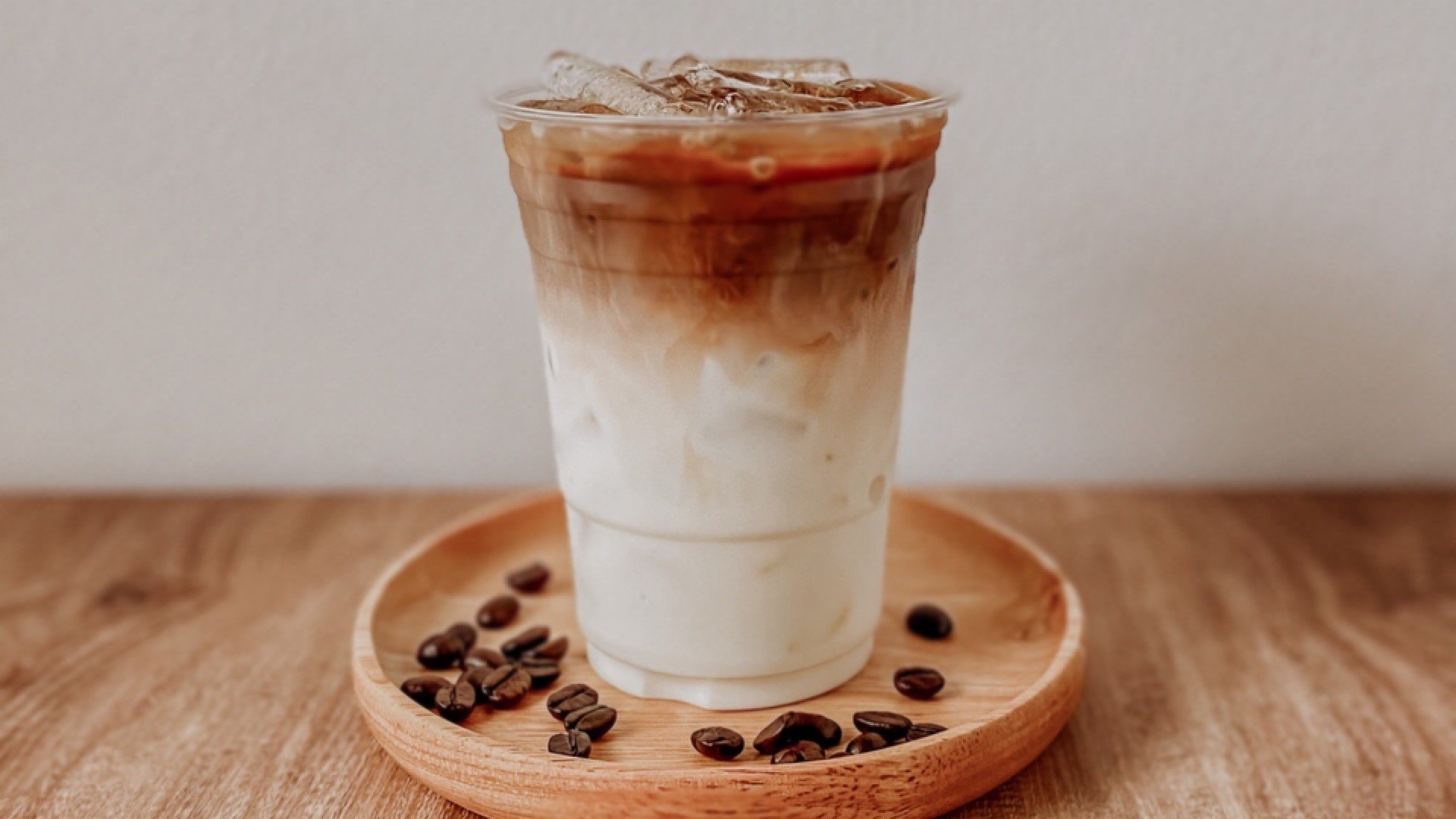 Eighty Two Coffee - สั่งอาหารเดลิเวอรี | Wongnai x LINE MAN