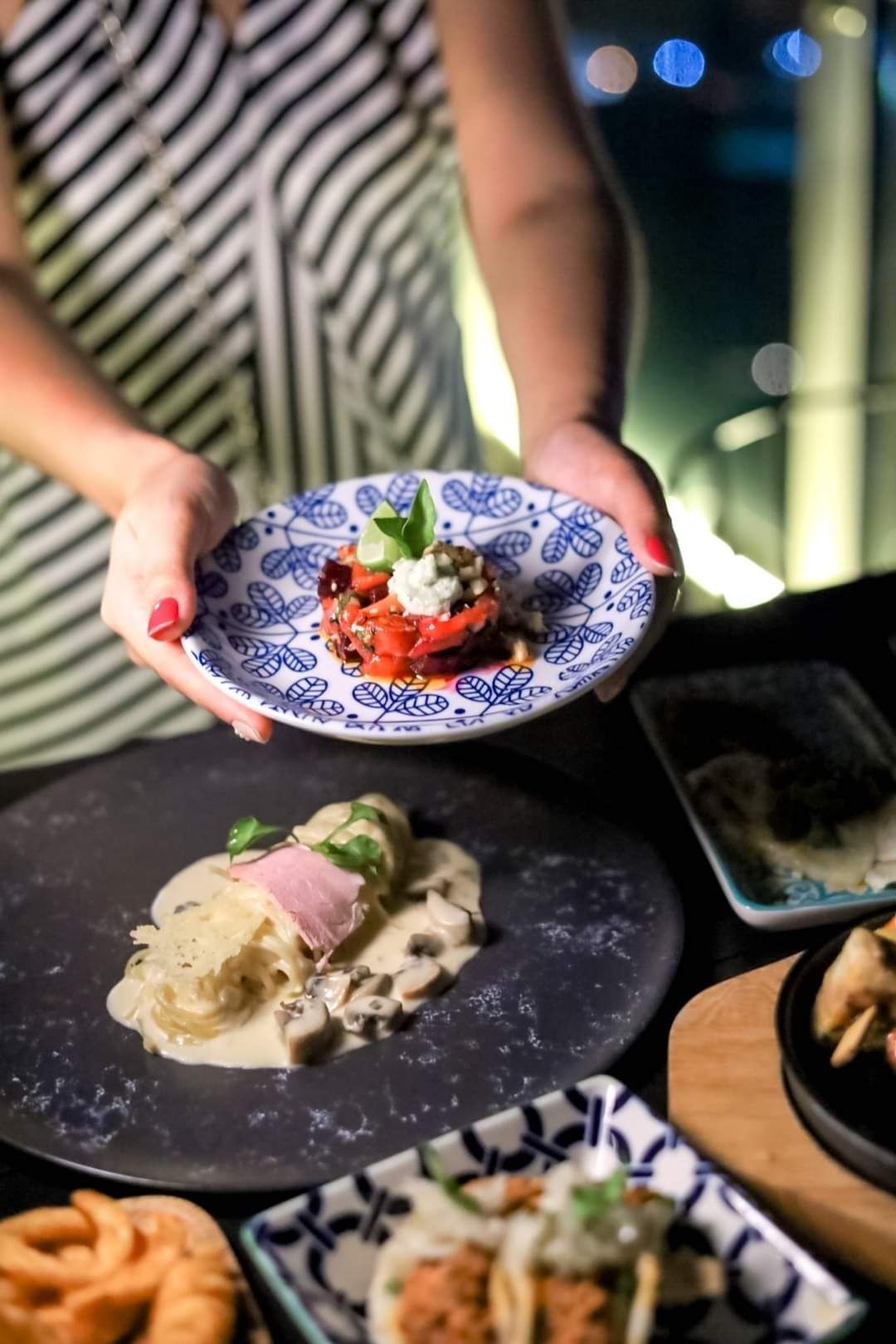 รูป Mojjo Rooftop Lounge Bar