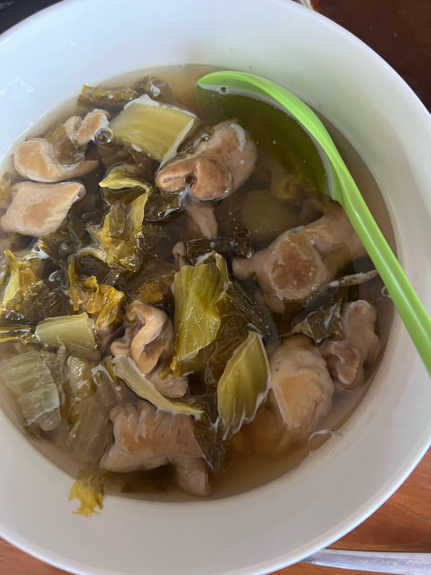 รูป หมูกรอบนายไซ ประชาชื่น - Wongnai