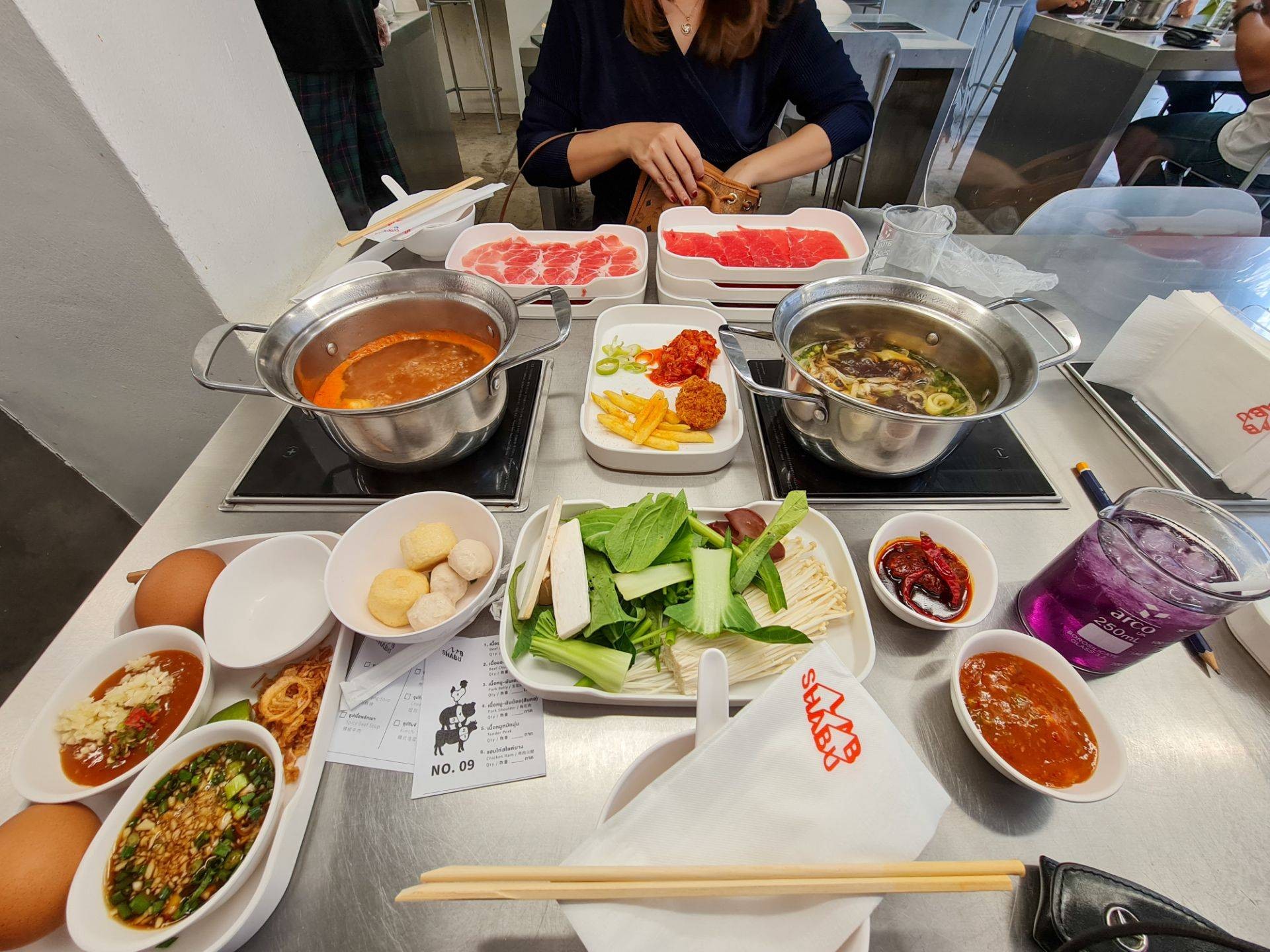 รูป SHABU LAB (ชาบูแลป) สาขาเกษตร เกษตร