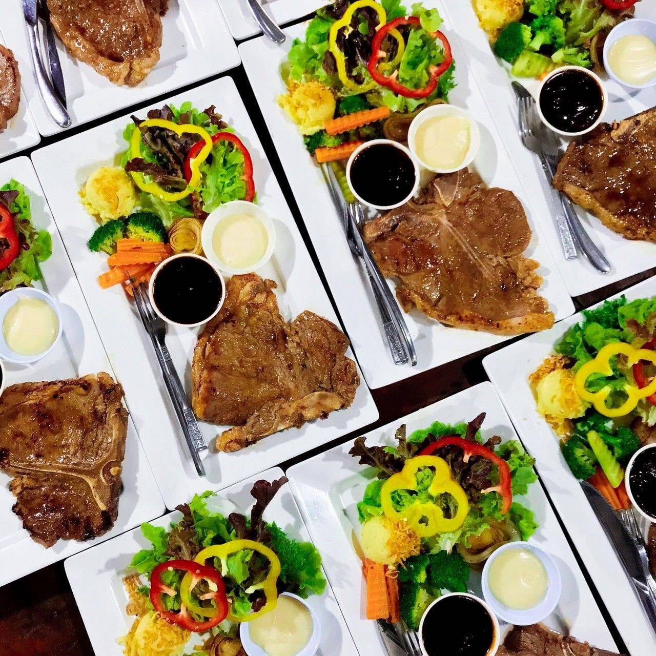 สเต็กเนื้อทีโบน ร้าน เรสท์