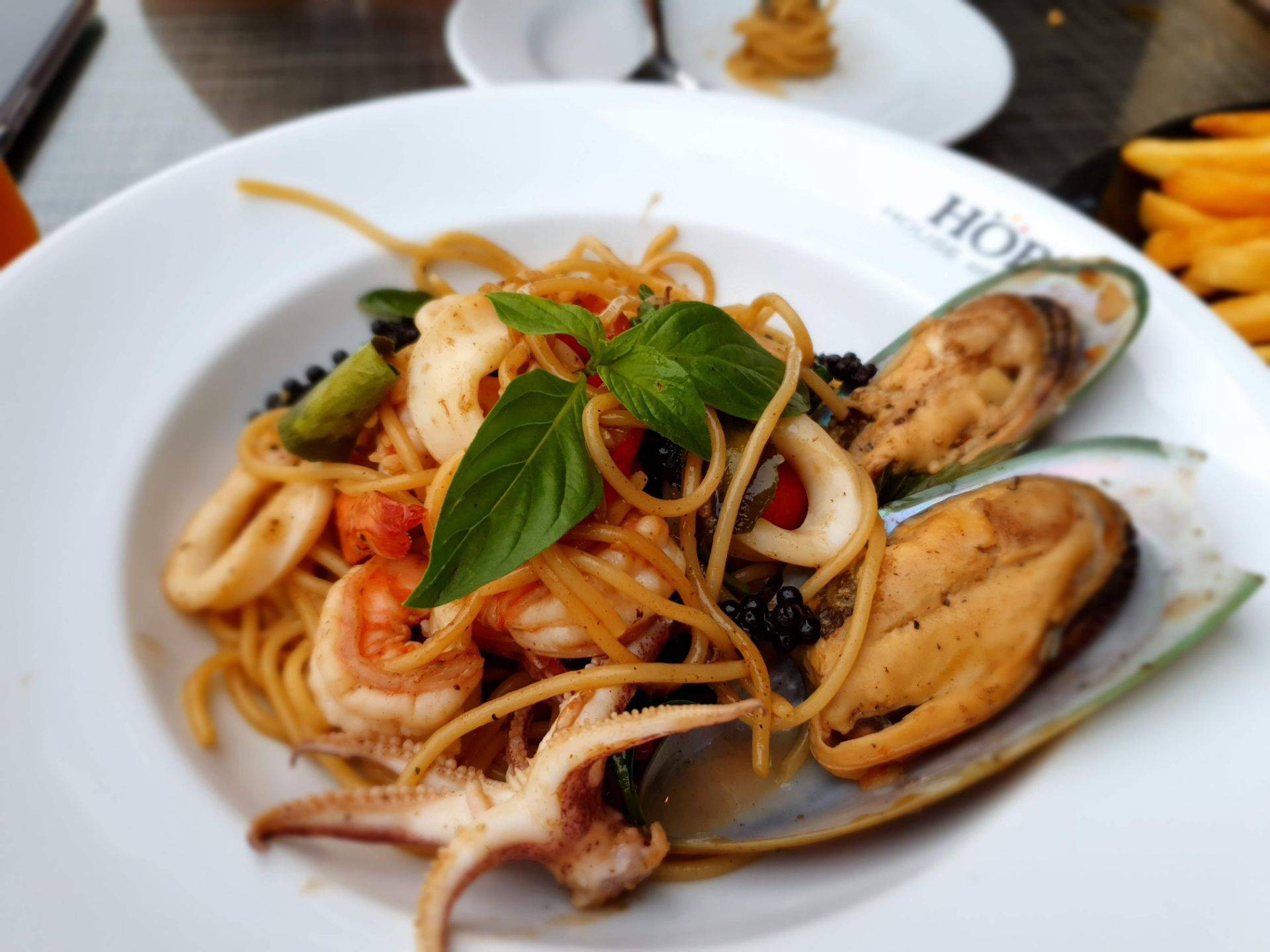 รีวิว HOBS ICONSIAM - บรรยากาศดี เหมาะกับ dinner - Wongnai