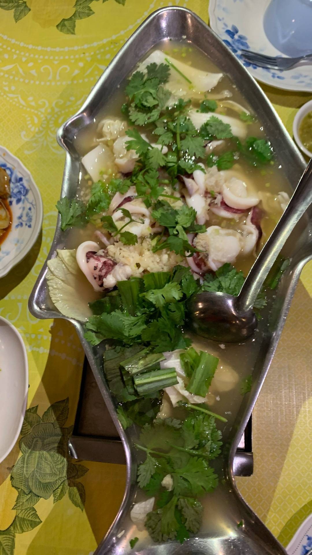 รูป ปรีชาซีฟู๊ด บางเสร่ - Wongnai