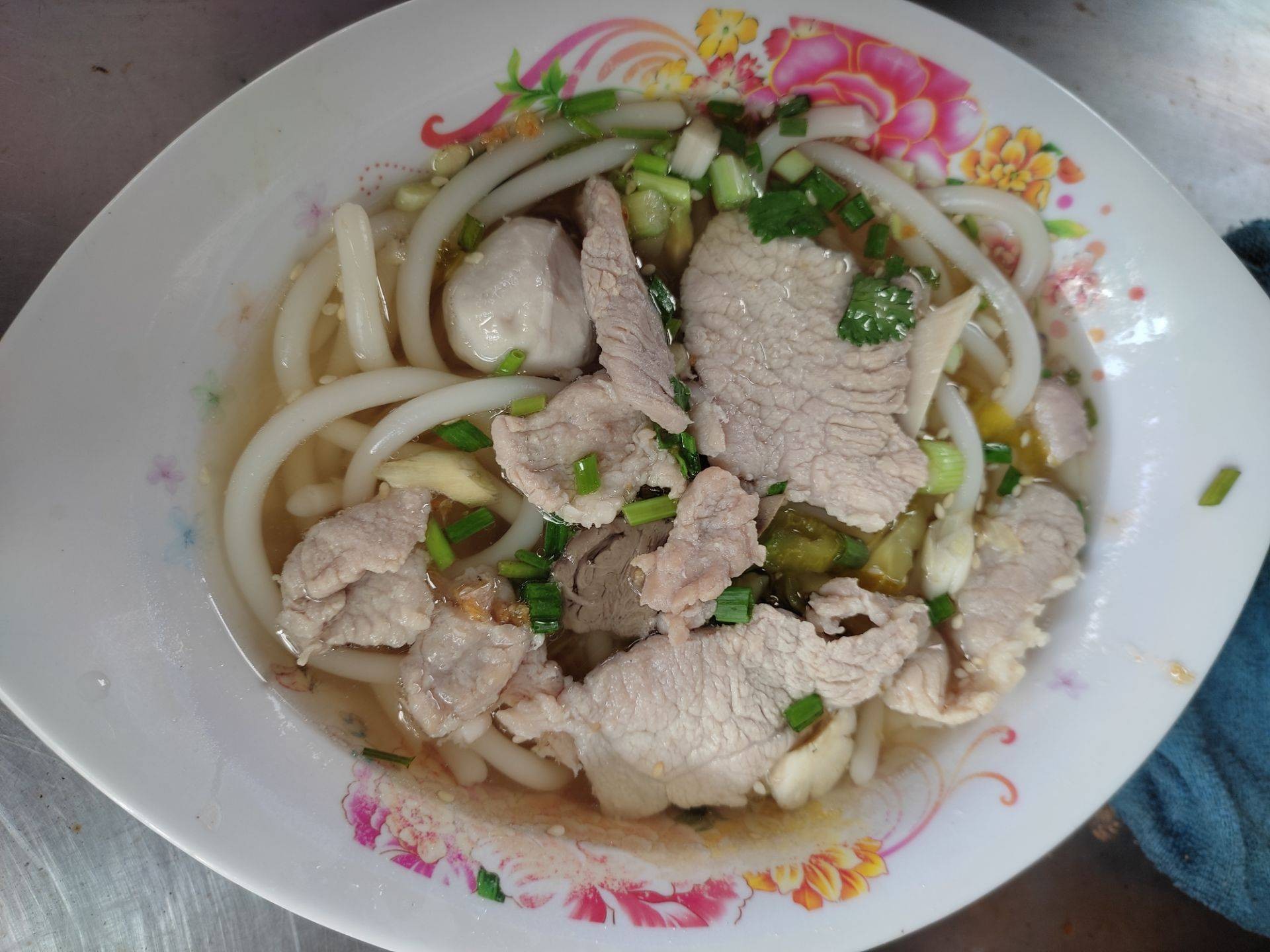 ขนมจีนไหหลำน้ำหมู • 50 ร้าน ขนมจีนไหหลำเจ๊นิด