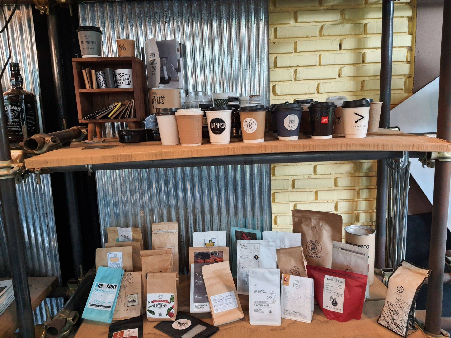 รีวิว Ko-ming Cafe อุดรธานี - ร้านเล็กๆ ในซอยแคบๆ