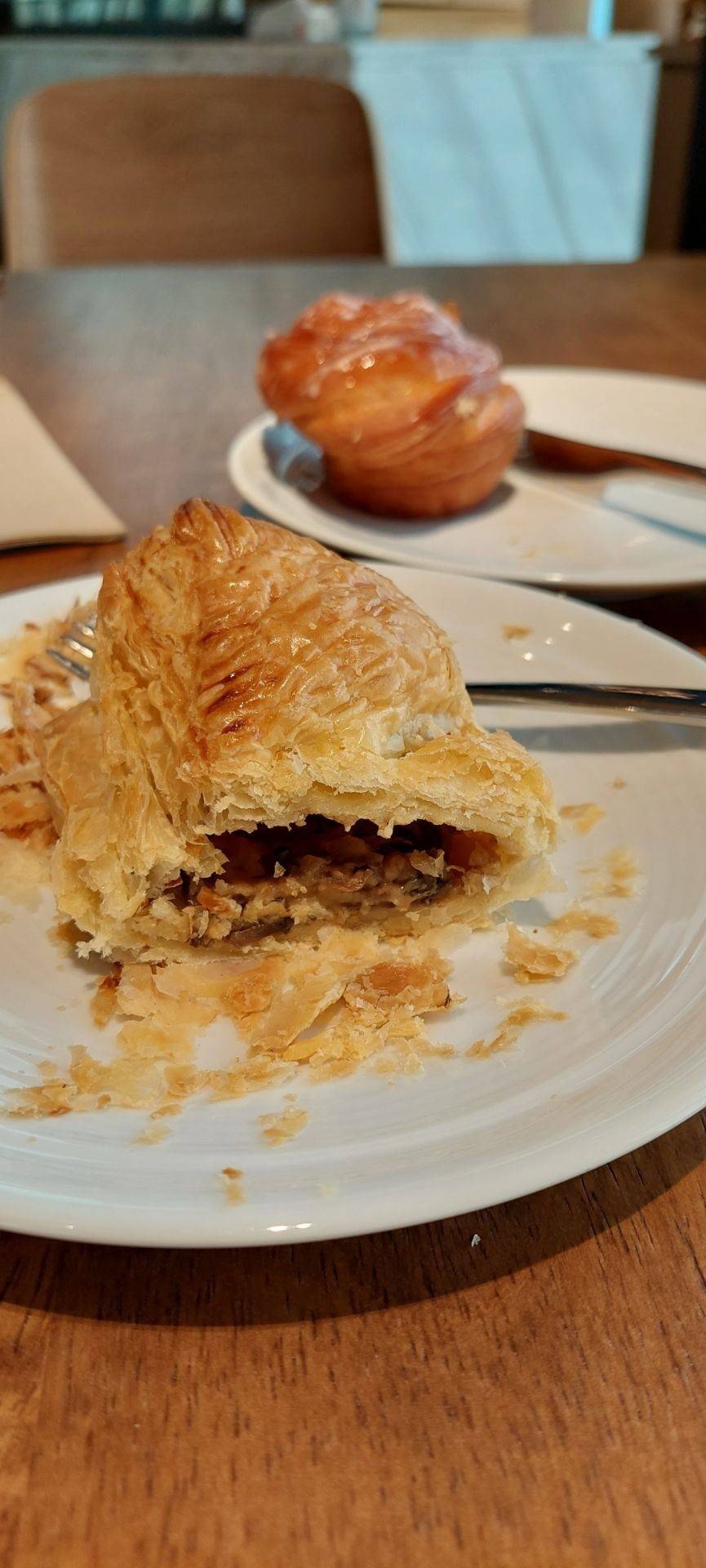 รีวิว Beyond Bread - yum always