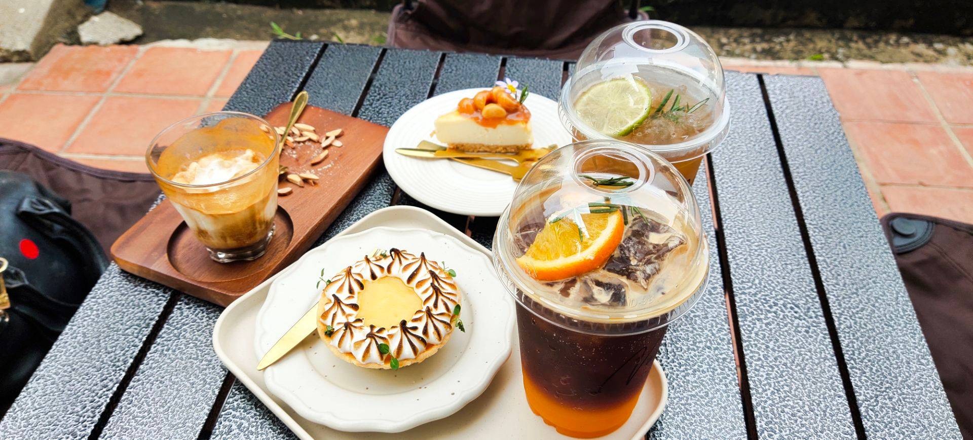 รีวิว Narisa Cafe & Creative Space - - ร้านคาเฟ่เปิดใหม่ ย่านพหลโยธิน ...