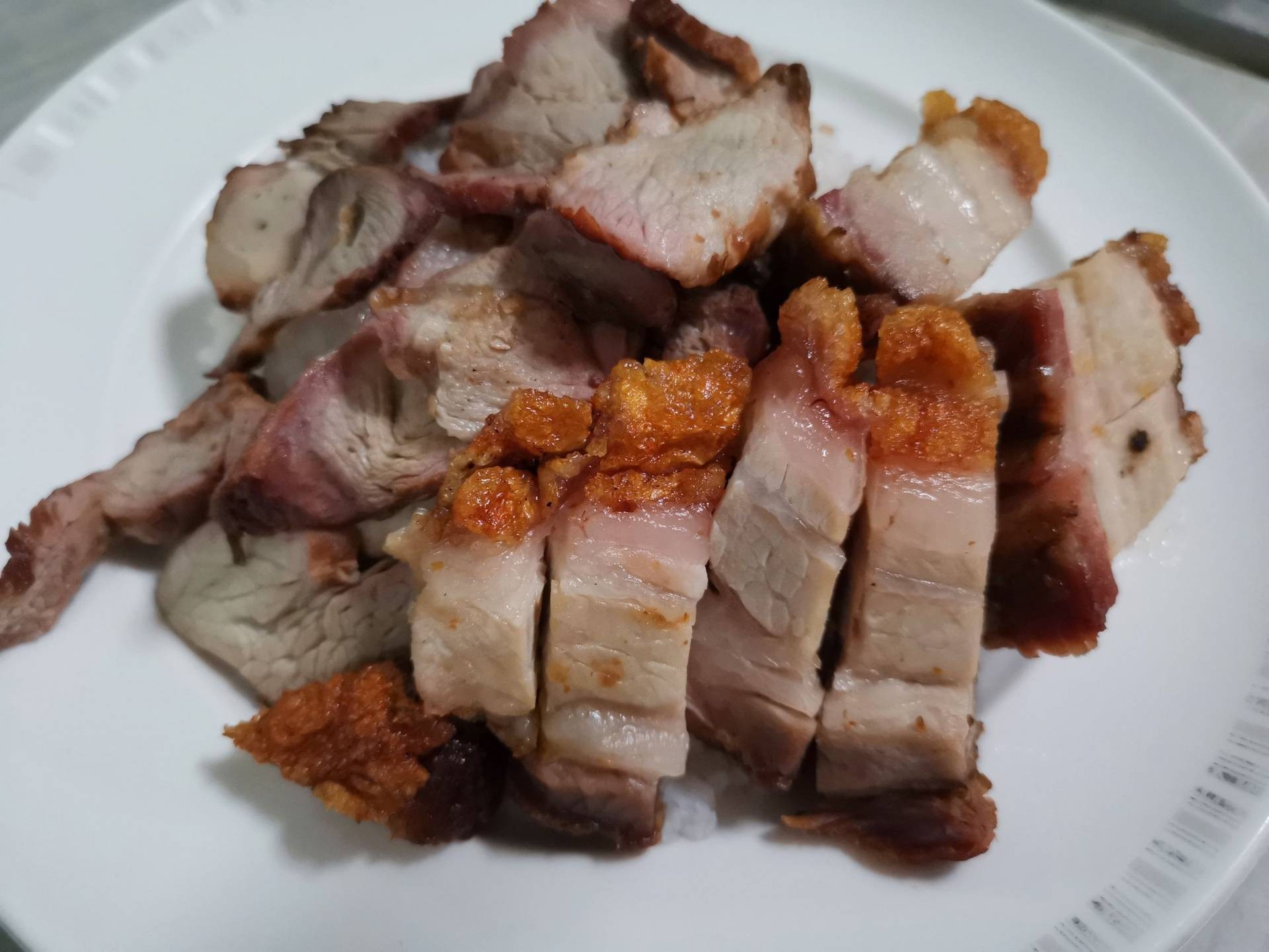 รูป หมูกรอบนายไซ ประชาชื่น - Wongnai