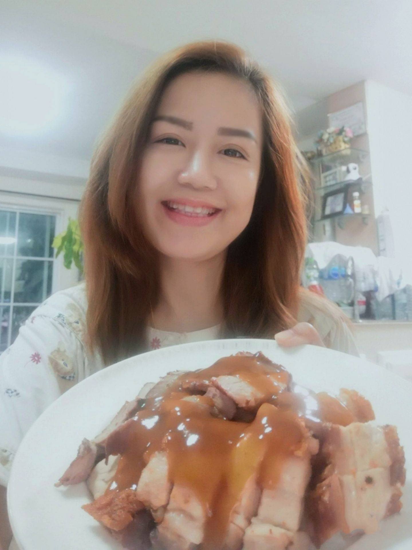 รูป หมูกรอบนายไซ ประชาชื่น - Wongnai