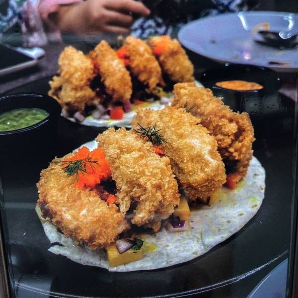 รูป Lost Table Brew & Eatery