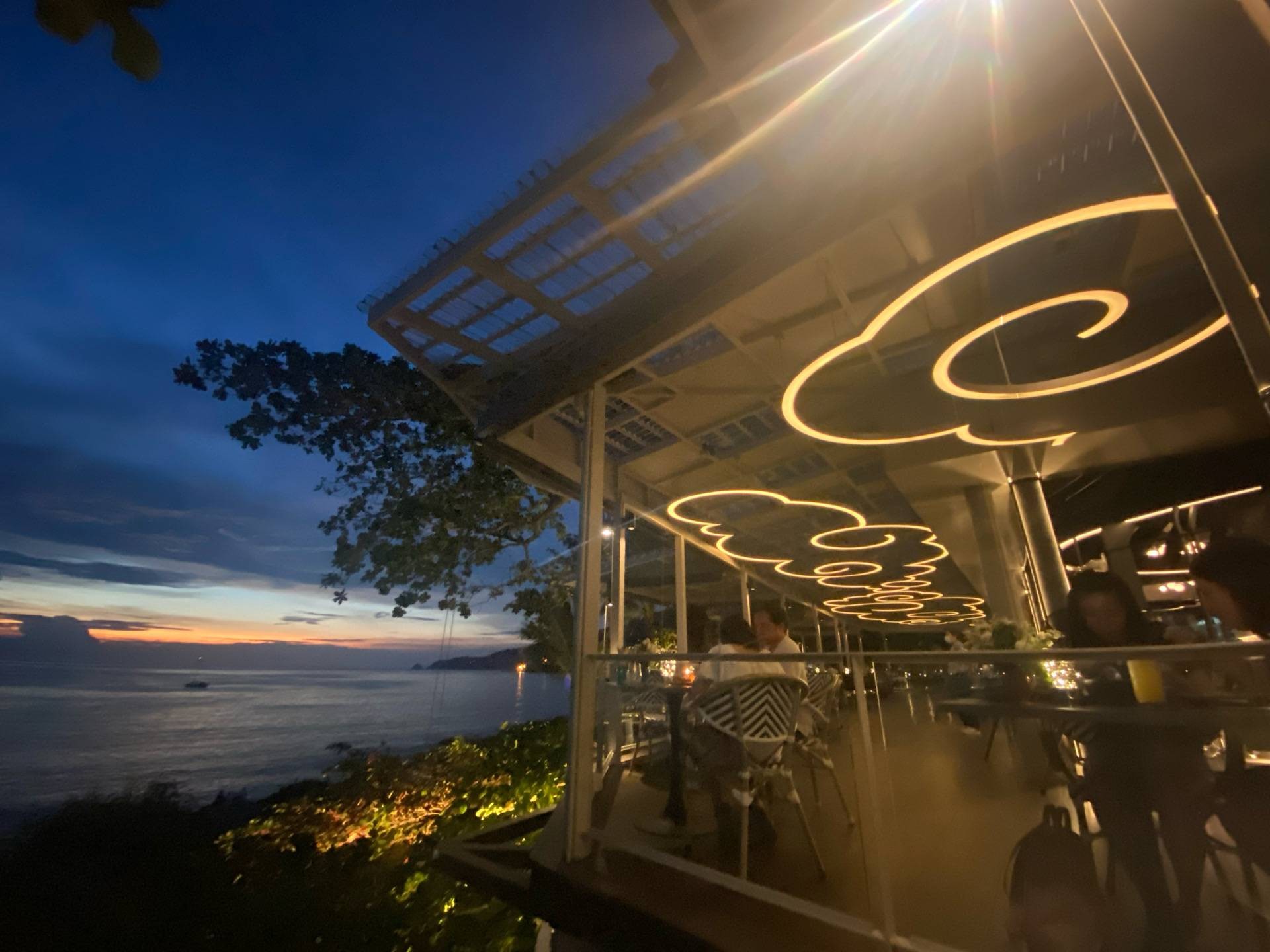 รูป Meg Khram The Sunshine Restaurant - Wongnai