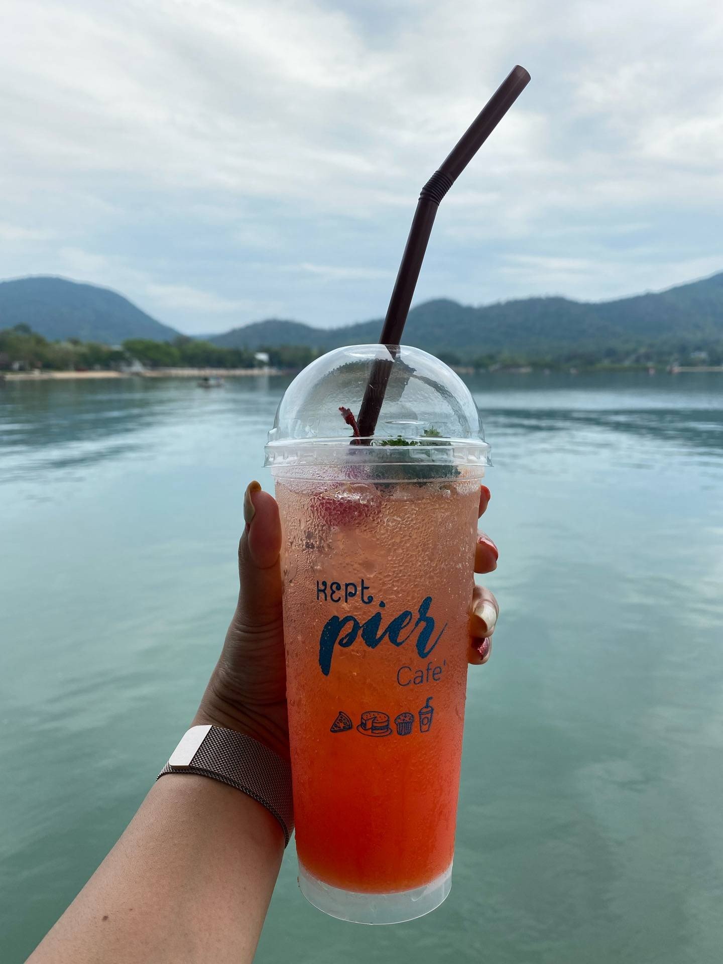 Kept Refreshing ร้าน Kept Pier Cafe