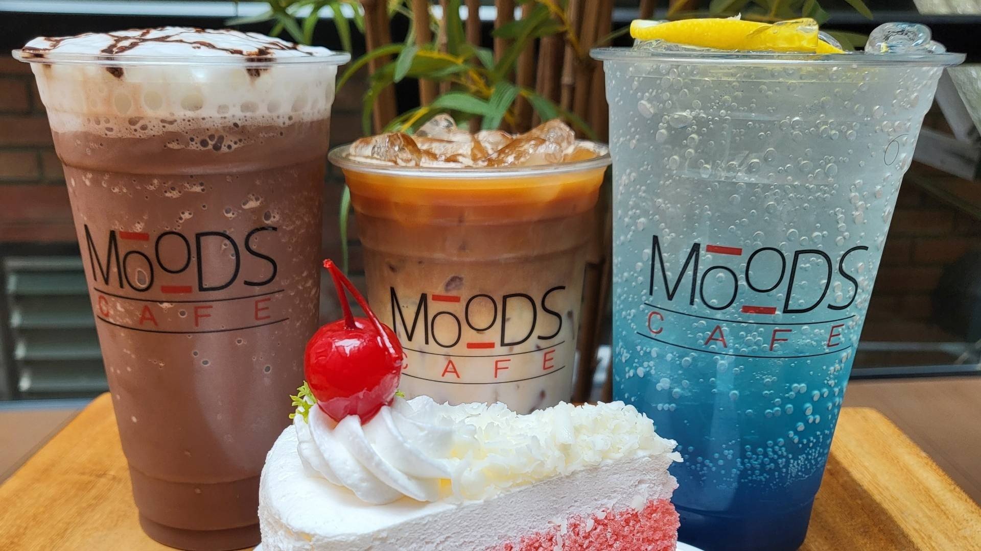 Moods Cafe ถนนอิสรภาพ - สั่งอาหารเดลิเวอรี | Wongnai x LINE MAN