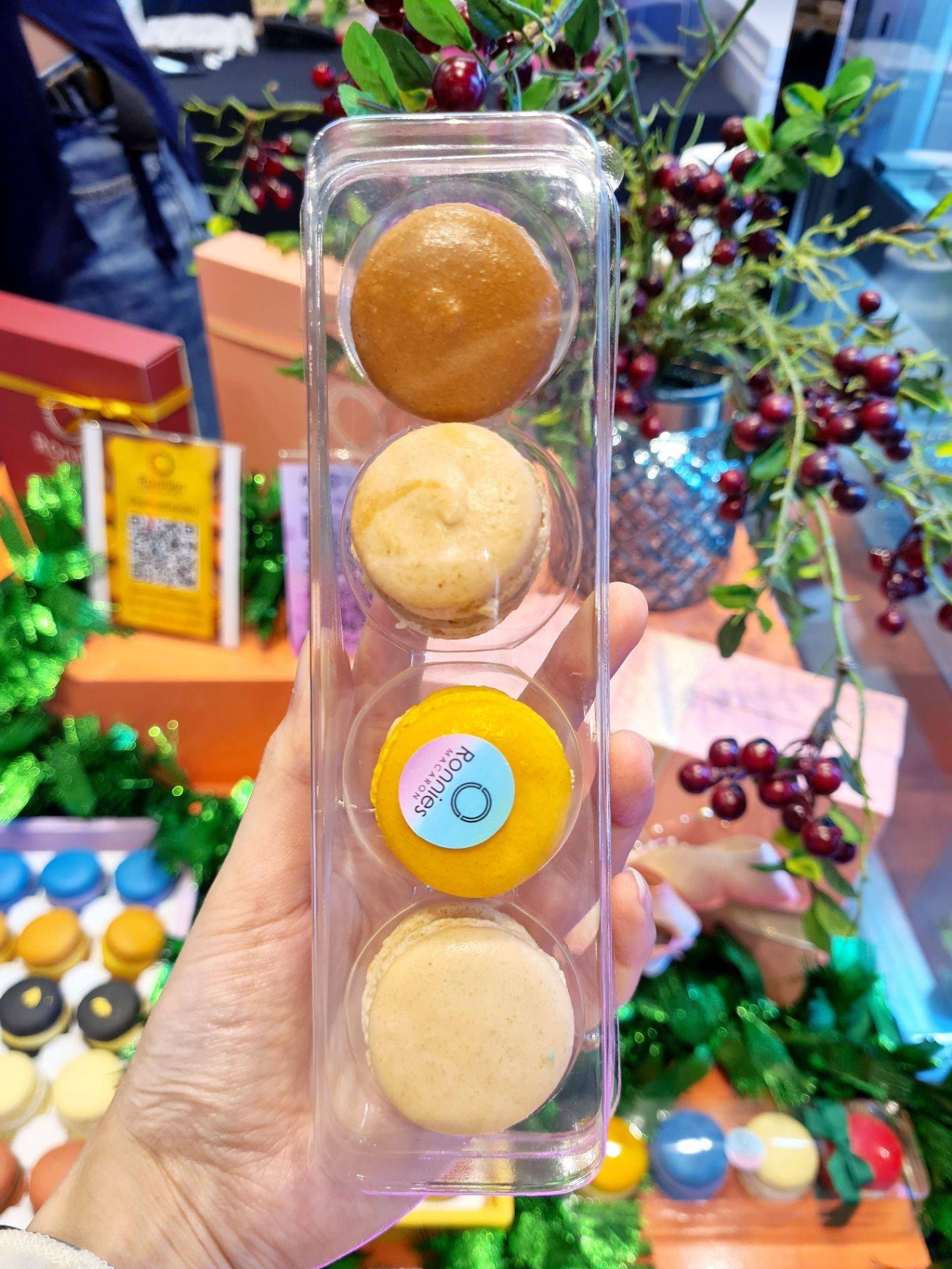 รูป Ronnies macaron @Siam Center Siam Center