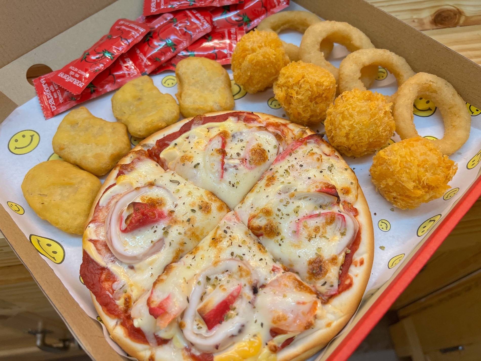 รูป PIZZA BOXX เคหะร่มเกล้า