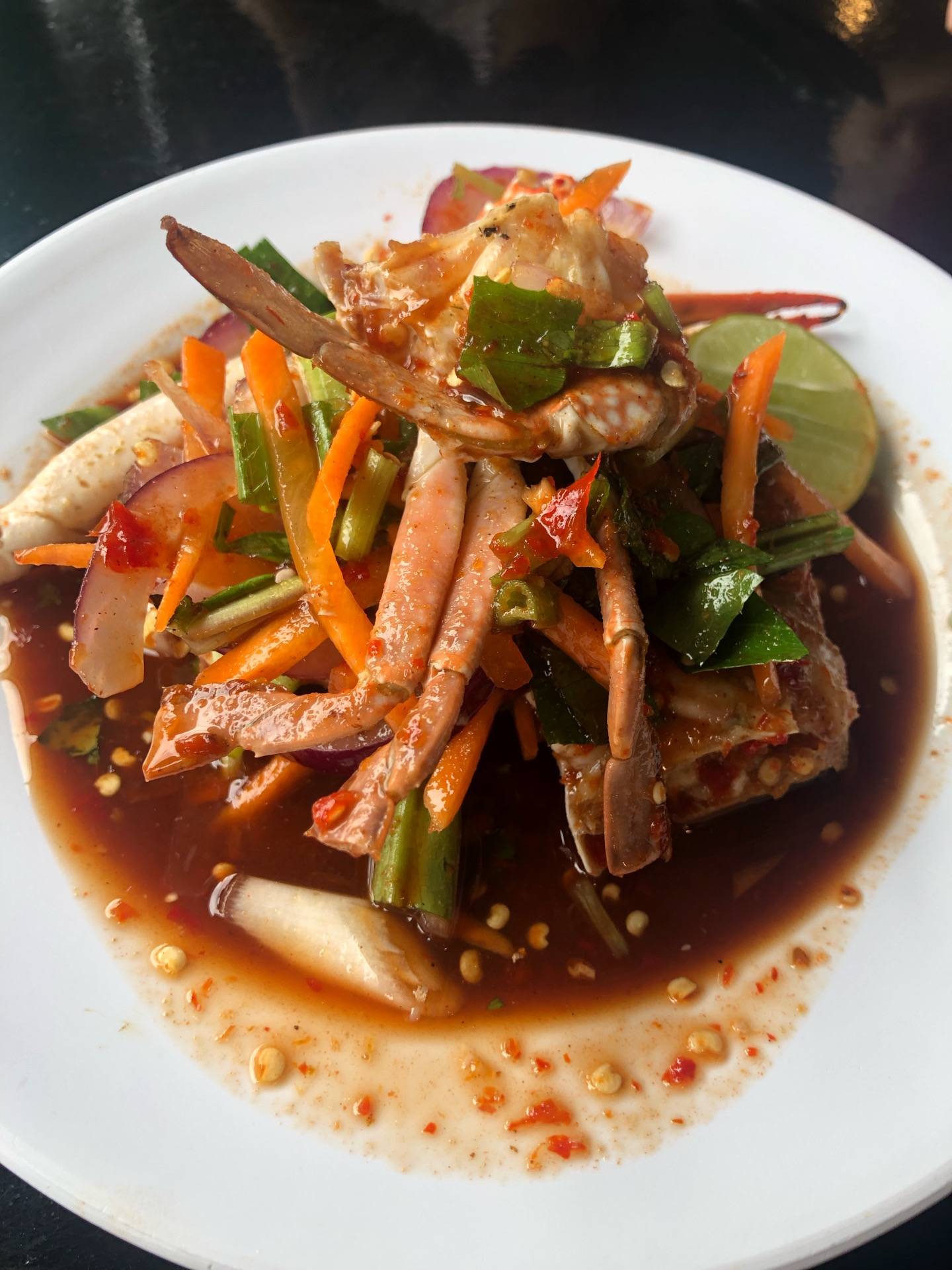 รีวิว ยำปูม้าเจ็ดยอด สาขาเชียงใหม่-เจ้าของแบรนด์ - ร้านยำชื่อดัง คนแน่น