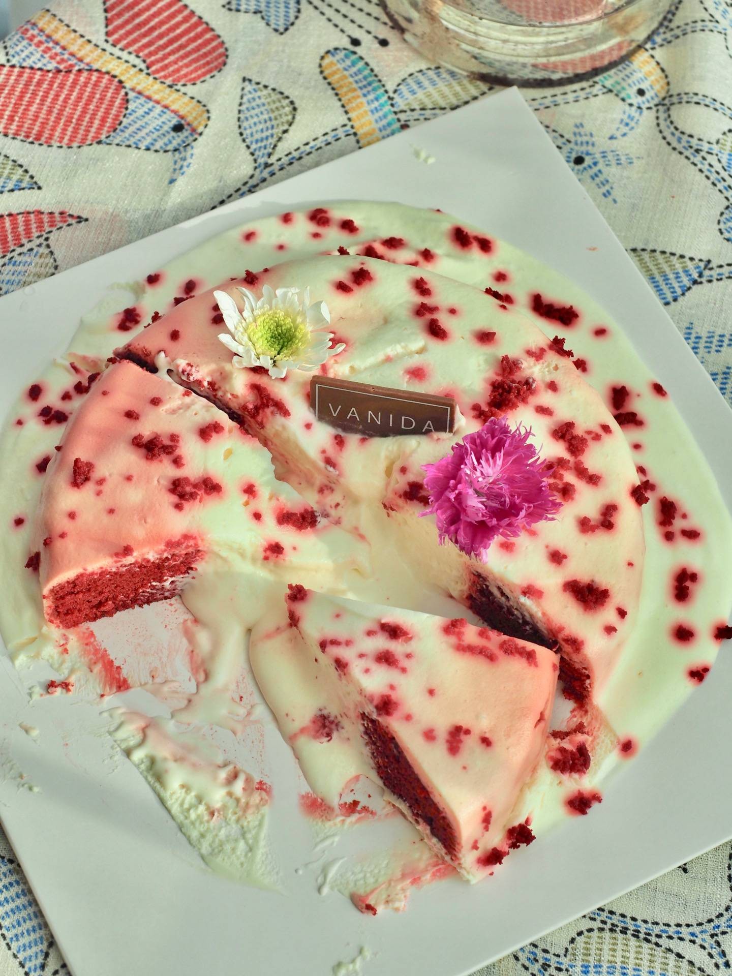 รูป Vanida Bangkok ถนนจันทน์