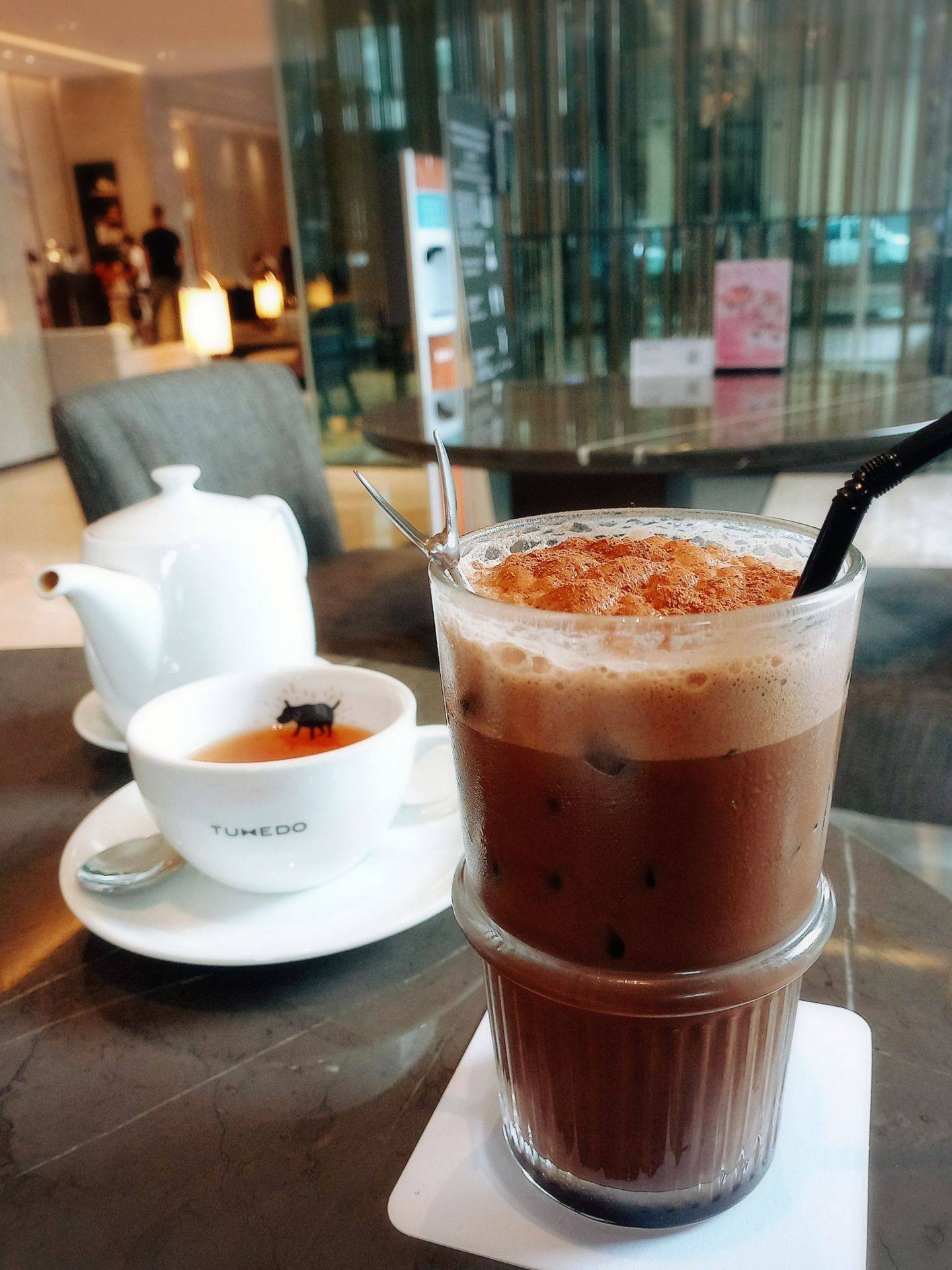 รูป Tuxedo Espresso Coffee Bar Carlton Hotel Bangkok Sukhumvit