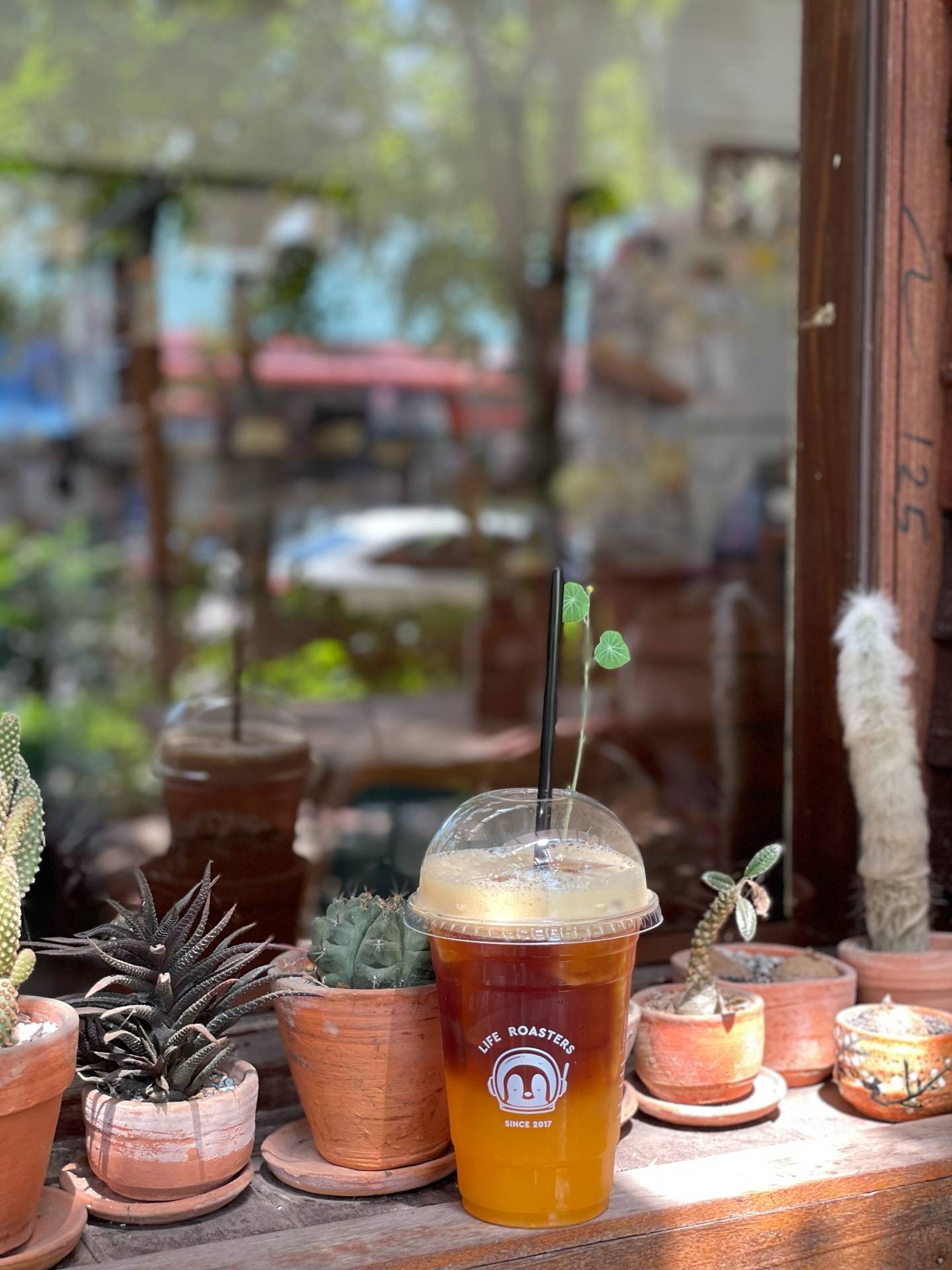 รีวิว LIFE Roaster Ubonratchathani - ร้านกาแฟเจ้าดัง ในเมืองอุบลราชธานี ...