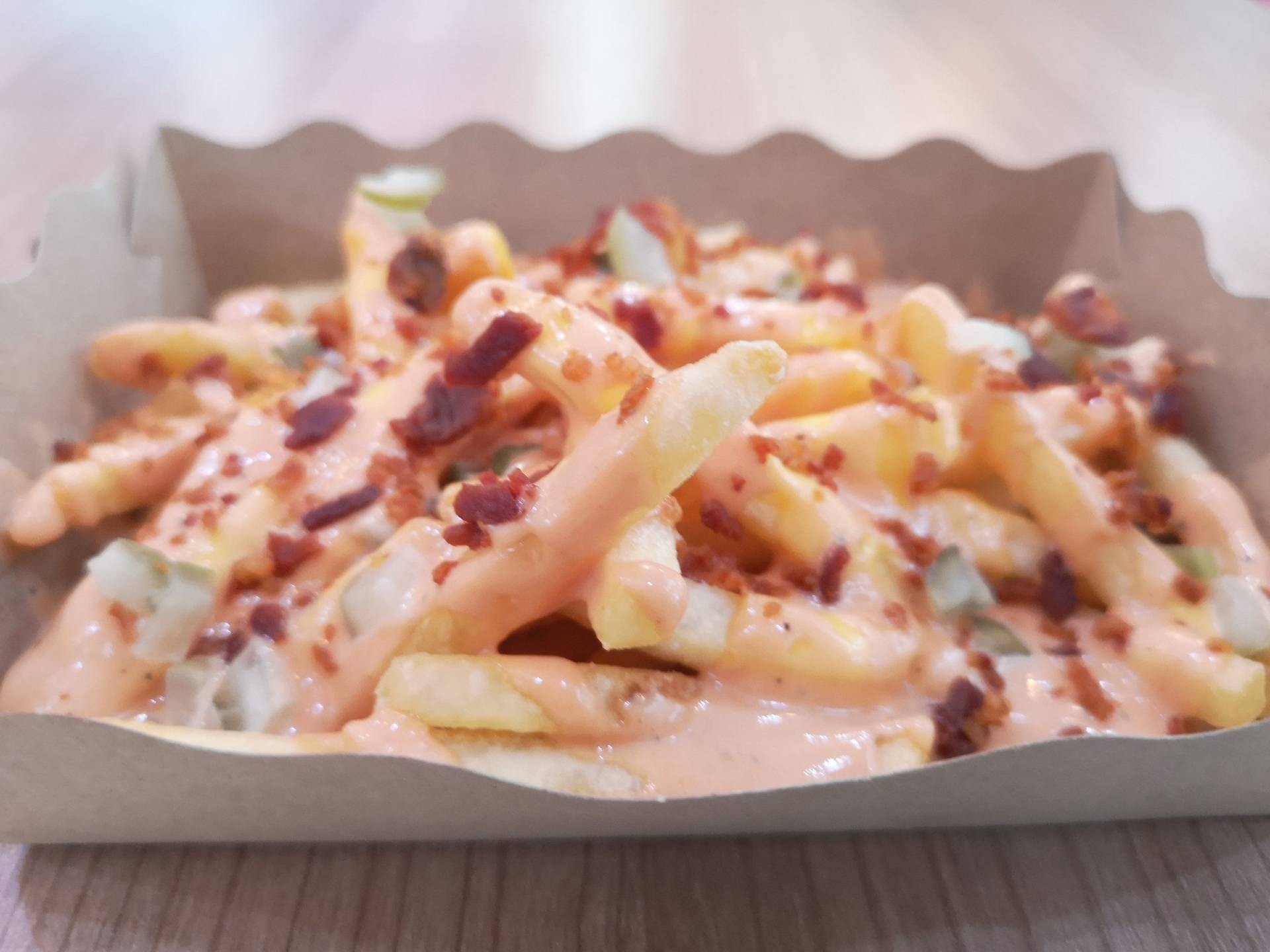 Messy Fries ร้าน Smizzle Burger สุขุมวิท 26