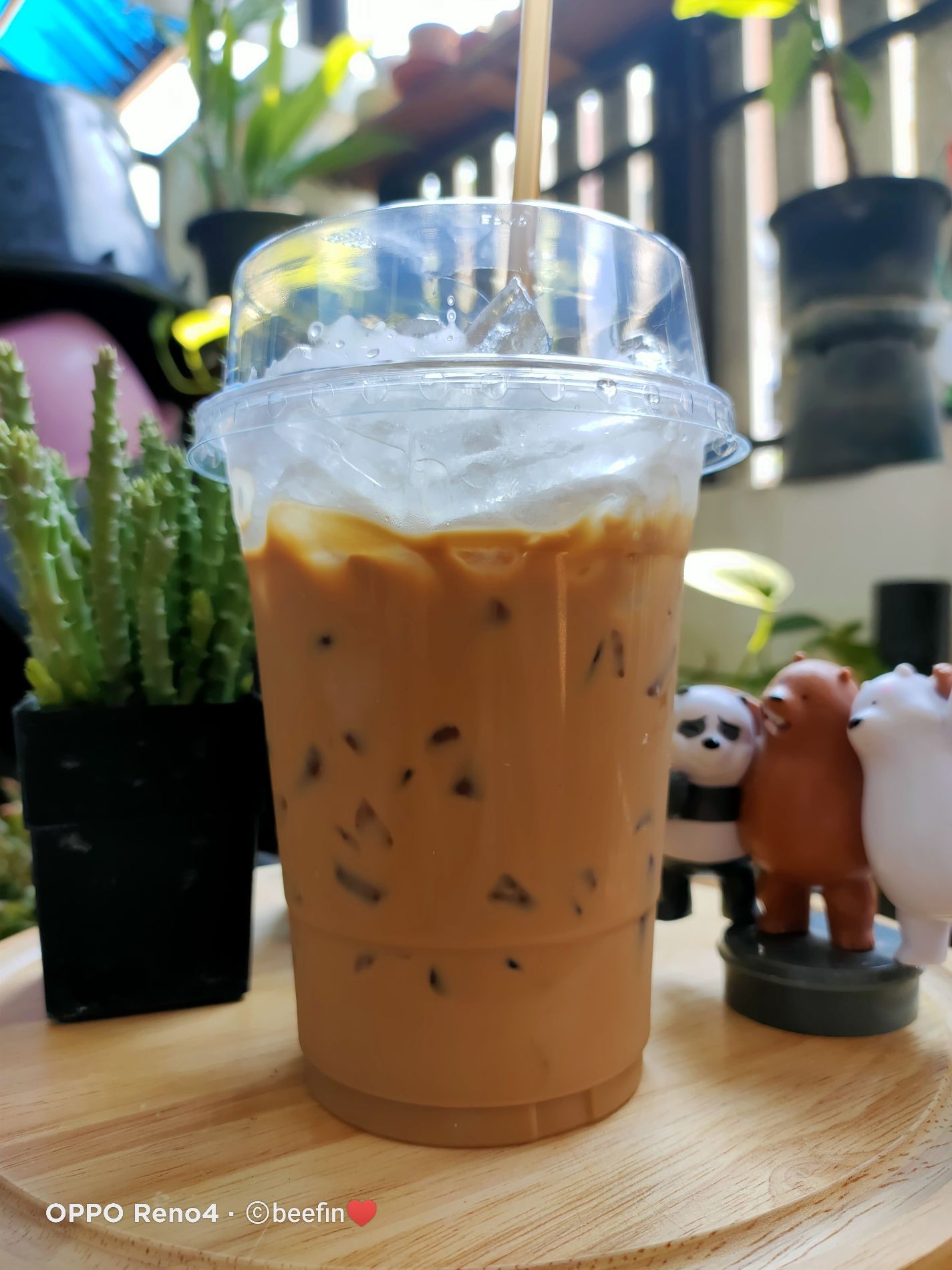 ร้าน Bee&Fin เข้ม 3 โลก - | รีวิวร้านอาหาร