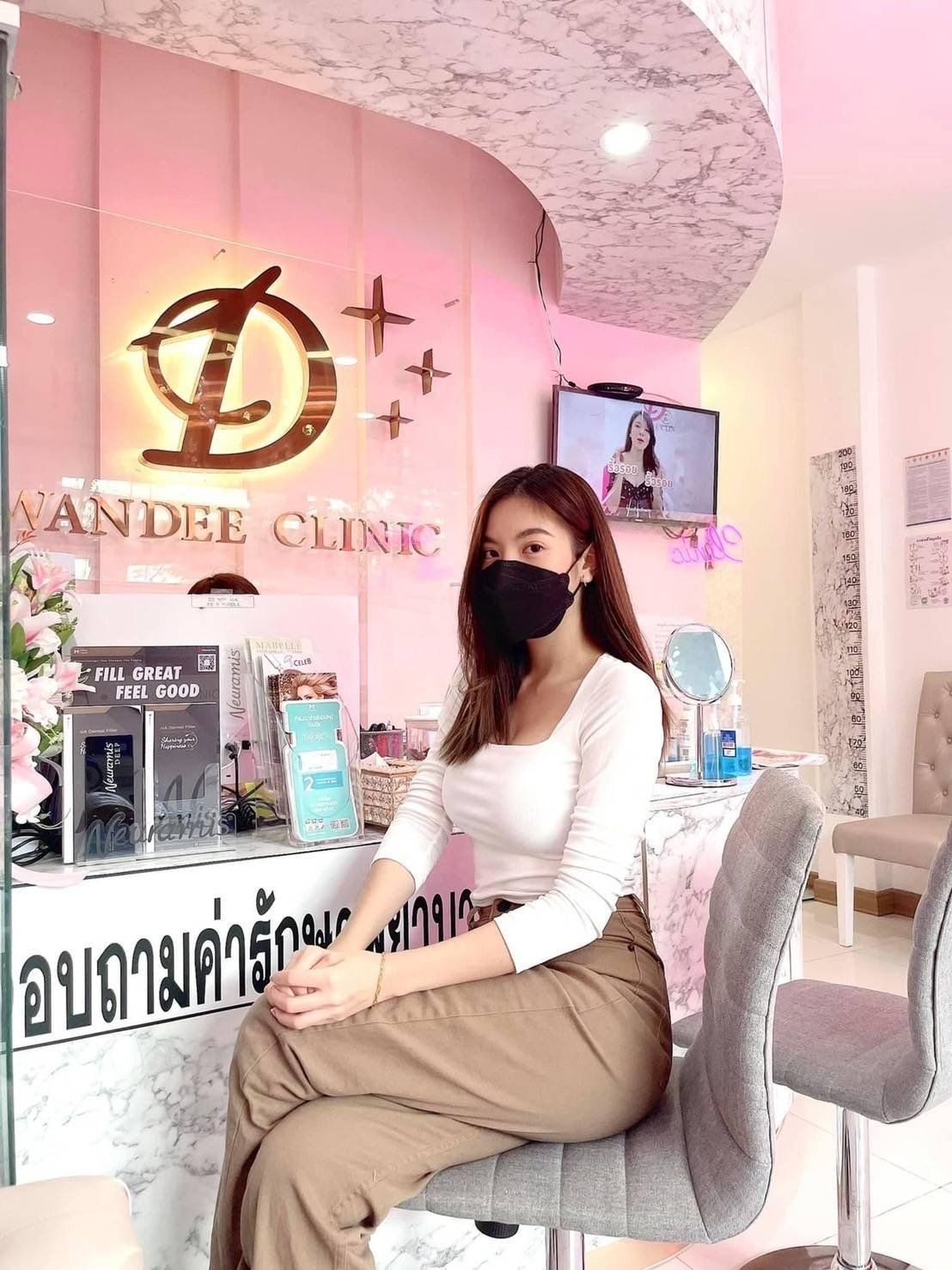 รีวิว WANDEE CLINIC อุดรธานี - ฟิลเลอร์แก้มตอบกับคุณหมอที่นี่