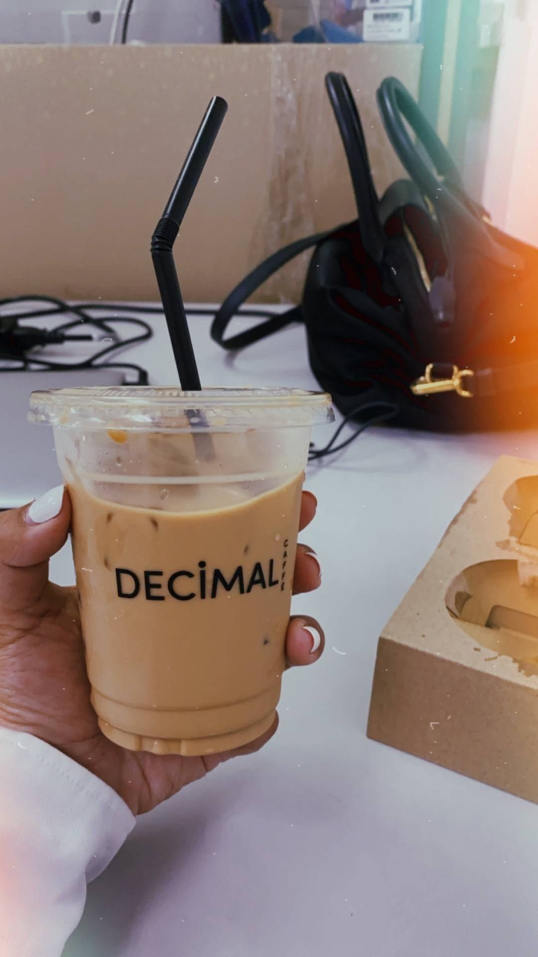 รีวิว Decimal Caffè - ร้านเปิดเช้าเลยลองสั่งดู ชอบลาเต้ร้านนี้มาก - Wongnai