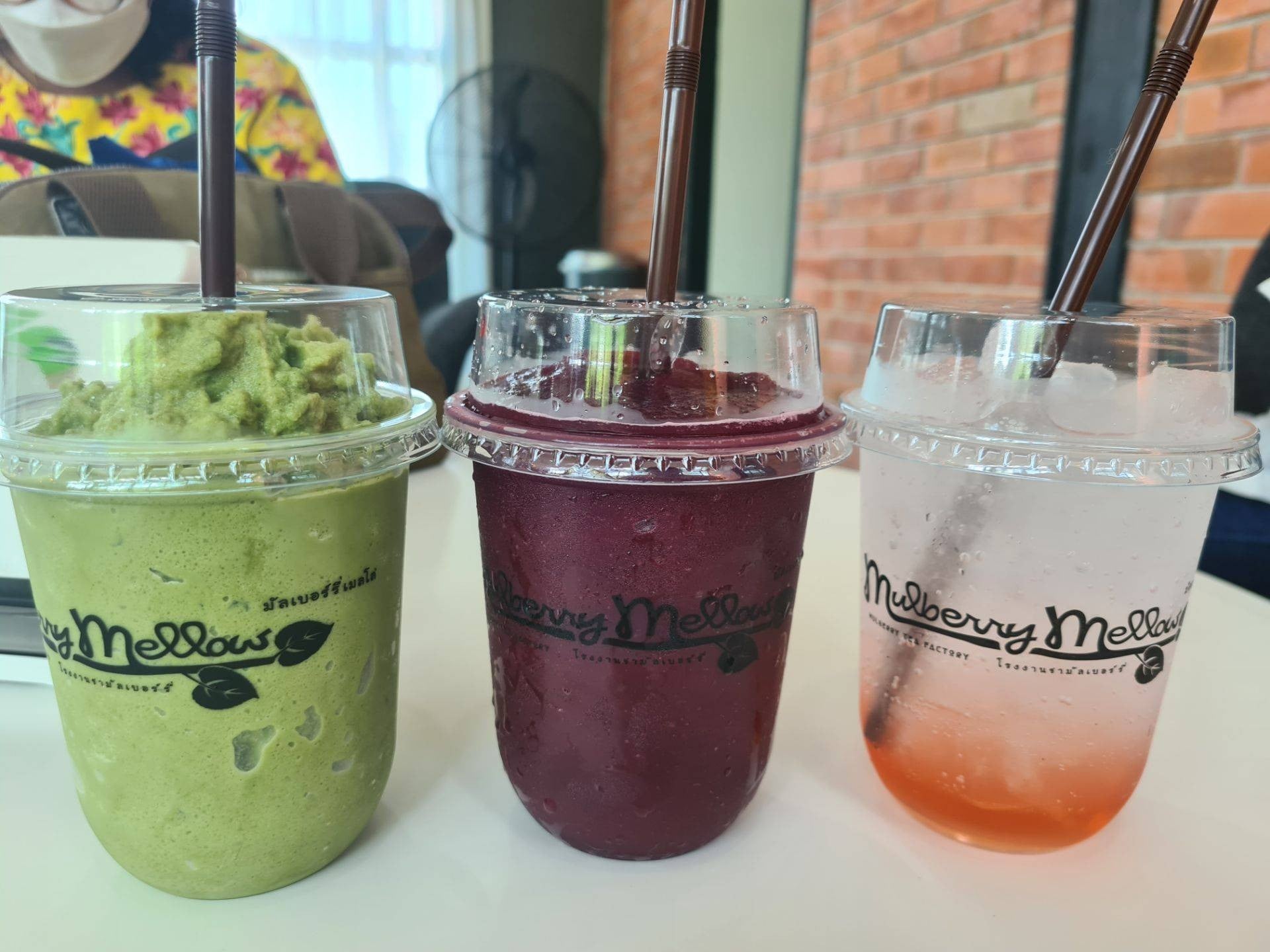 รูป Mulberry Mellow แคชเชียร์ร้าน 1
