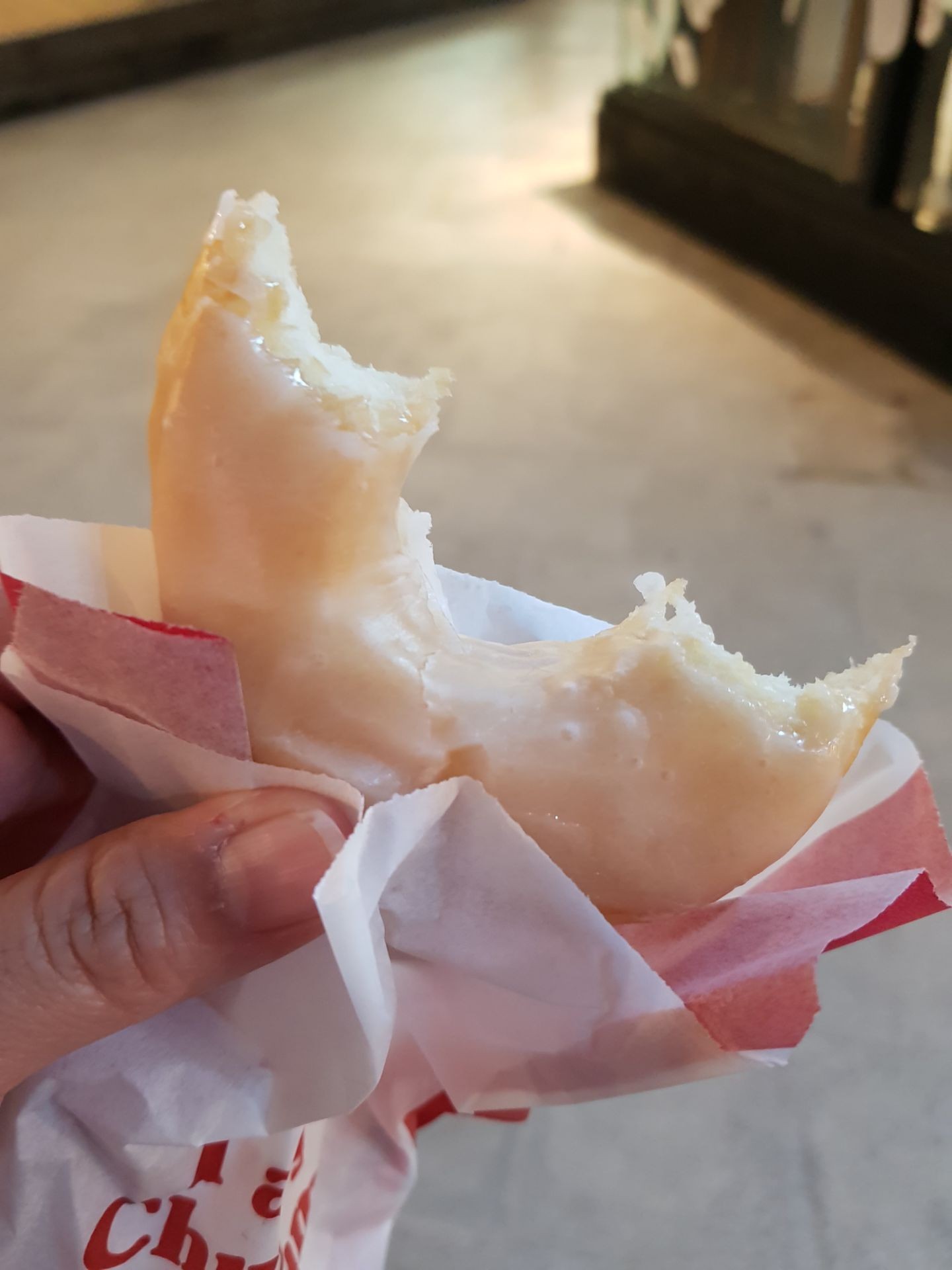 Glaze เคลือบน้ำตาล ร้าน Chubby Dough บีทีเอสสถานีอารีย์