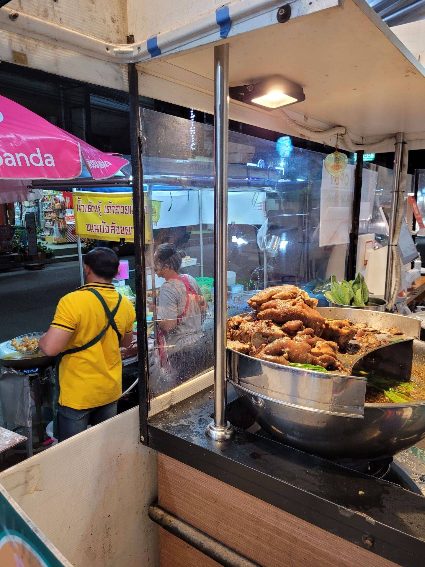 รูป ข้าวขาหมูแจ้งฯ14 By วนิดา แจ้งวัฒนะ 14