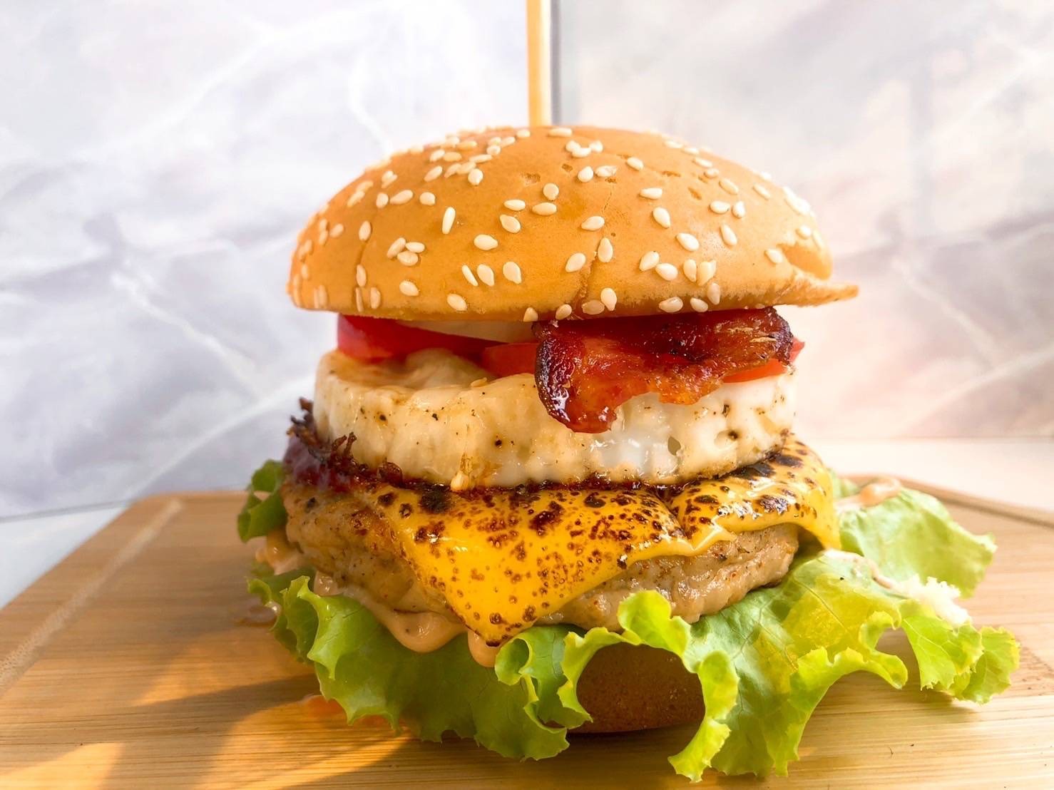 ร้าน GOOD BURGERS (homemade) & COFFEE | รีวิวร้านอาหาร - Wongnai