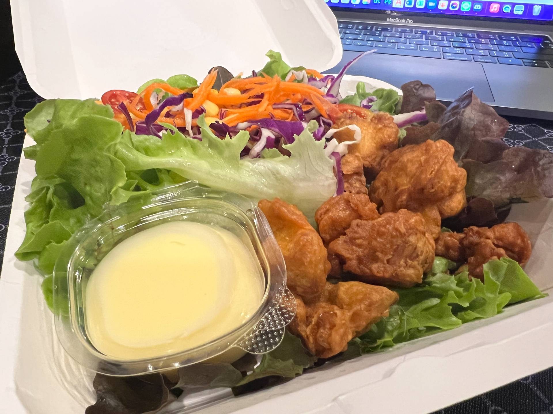 รีวิว 1992 Eaterium - รสชาติดีเยี่ยม