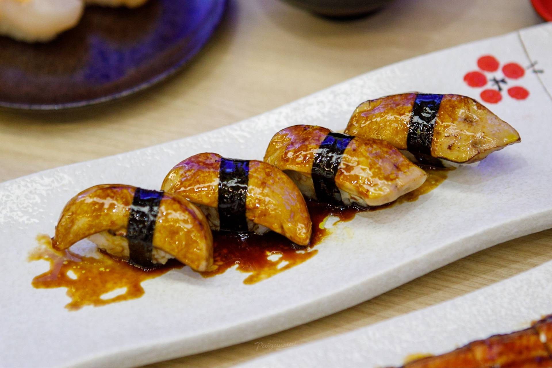 ฟัวกราส์ ซูชิ ร้าน Fin Sushi แฟชั่นไอส์แลนด์
