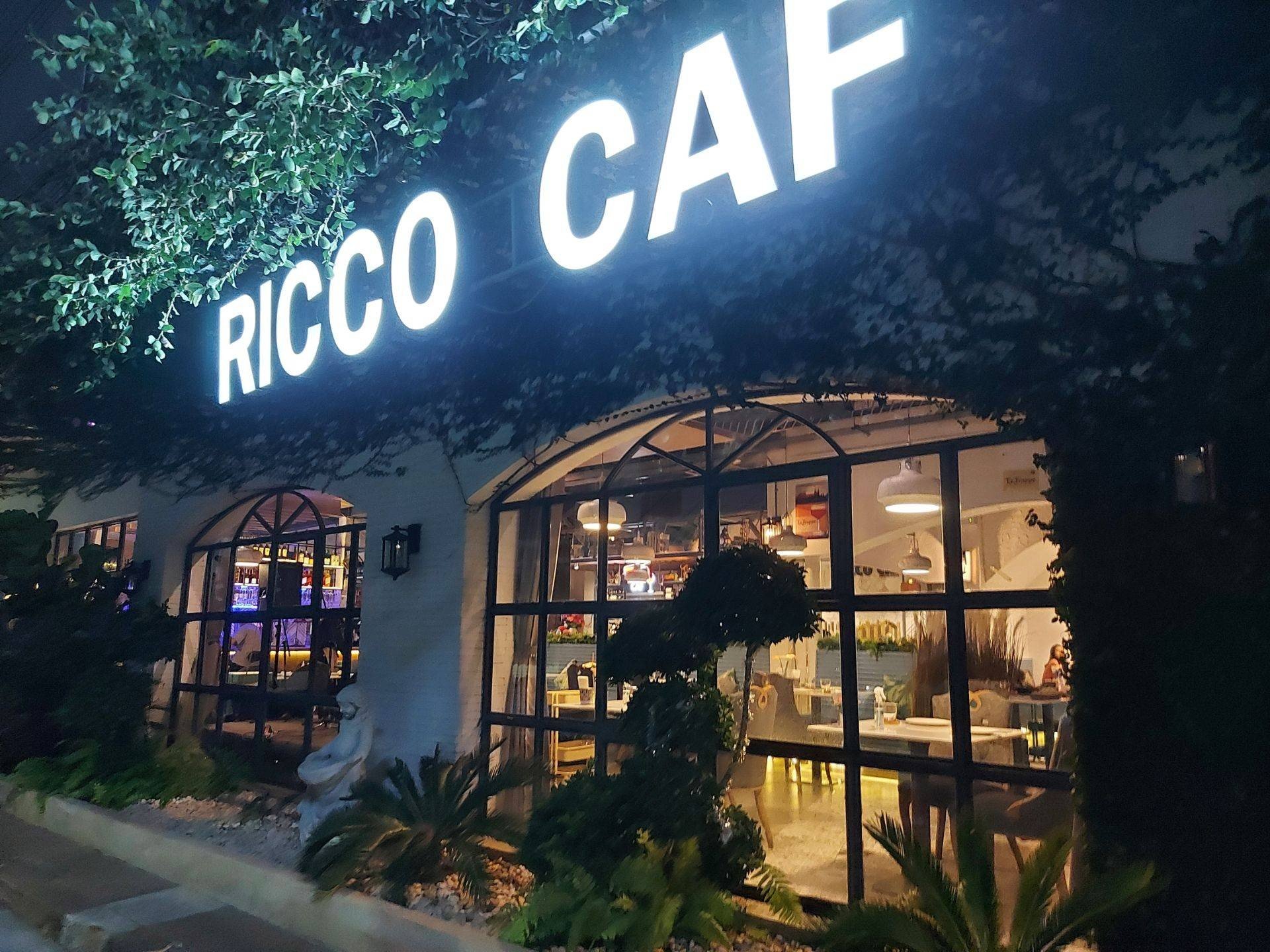 รูป Ricco Caf @ubonratchathai ในเมือง