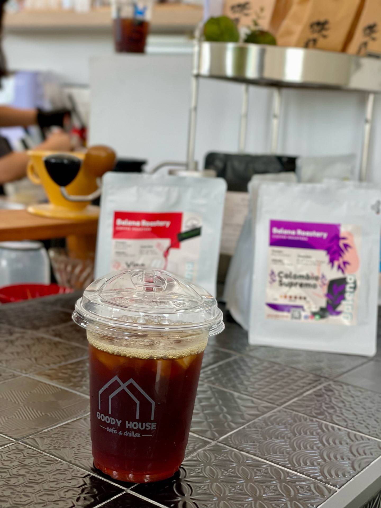 รีวิว GOODY HOUSE Cafe & Chillax บ้านบึง - คาเฟ่ ริมถนน ย่านบ้านบึง ตก ...