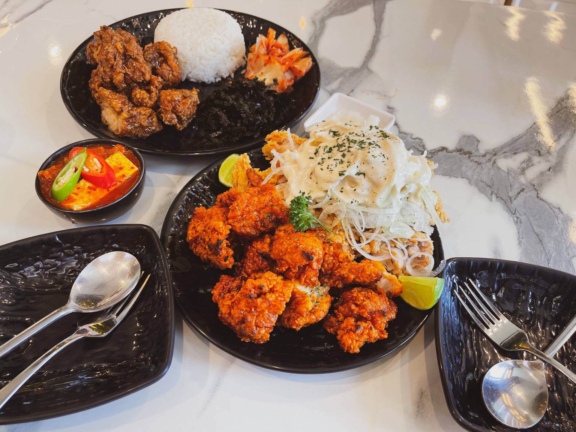 รูป Choongman Chicken ภูเก็ต