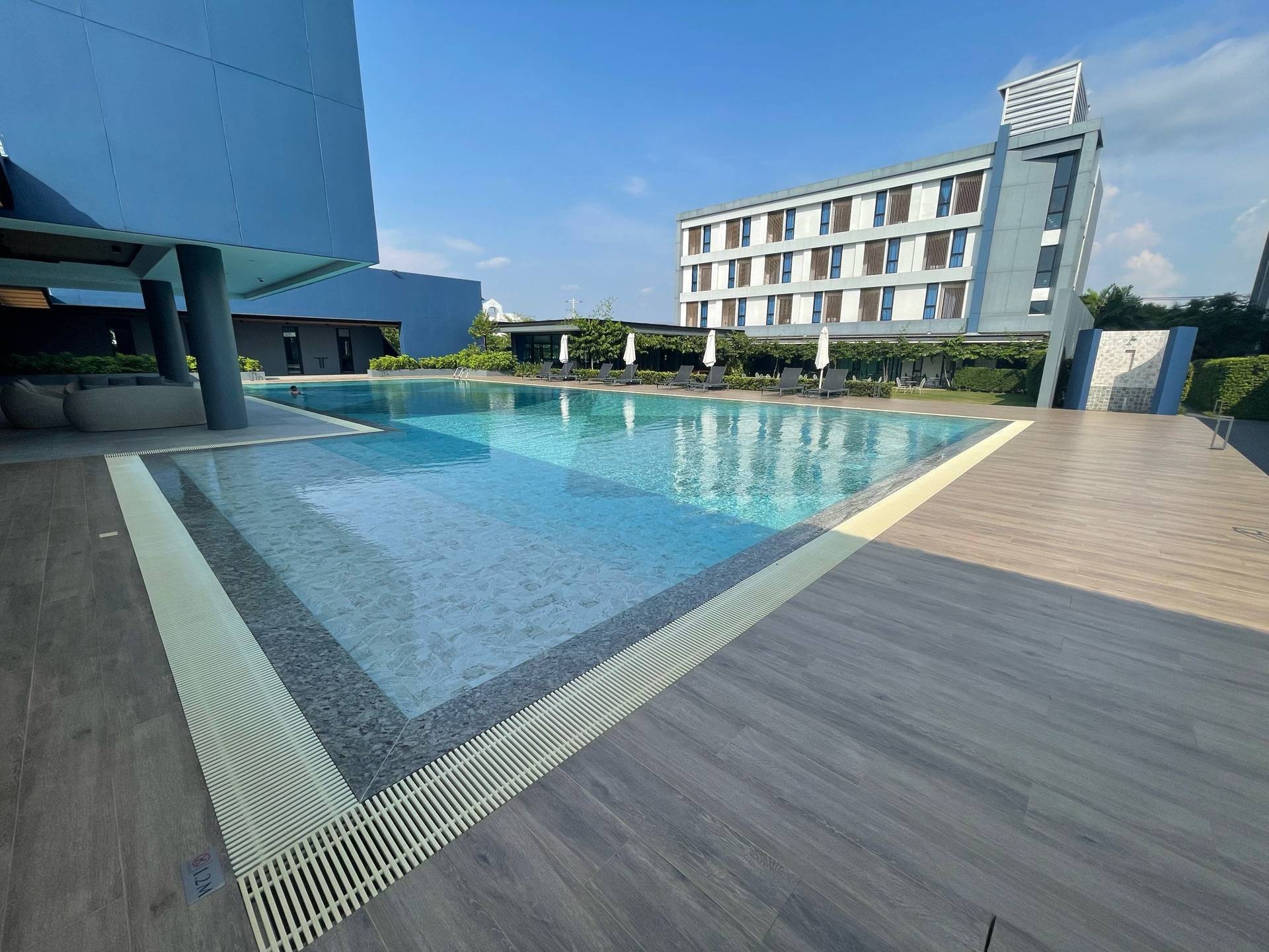 รูป Blue rabbit hotel