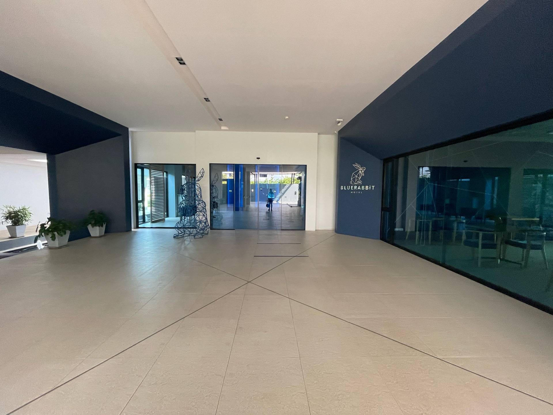 รูป Blue rabbit hotel - Wongnai