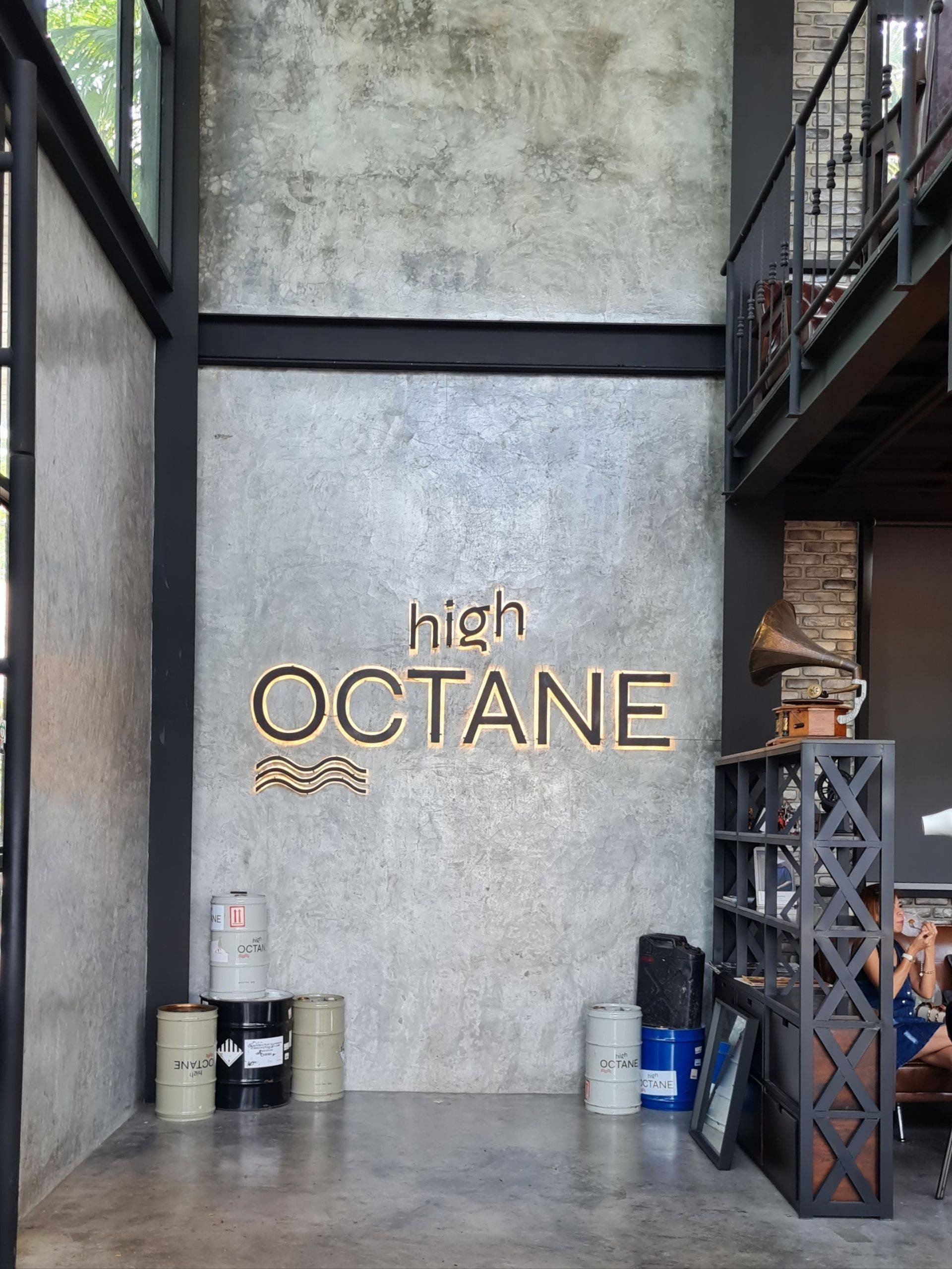 รูป High Octane cafe สาขาหลัก