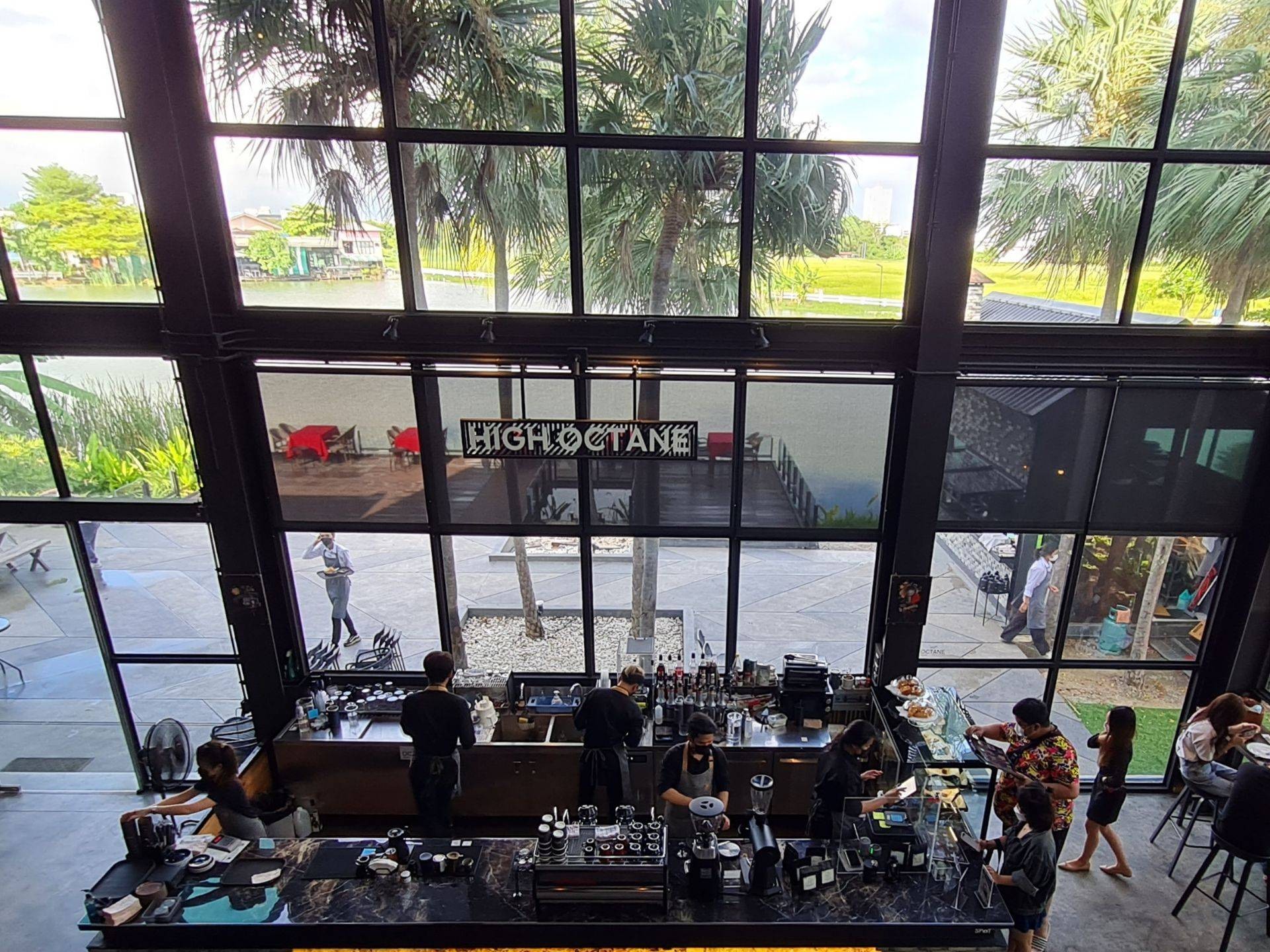 รูป High Octane cafe สาขาหลัก