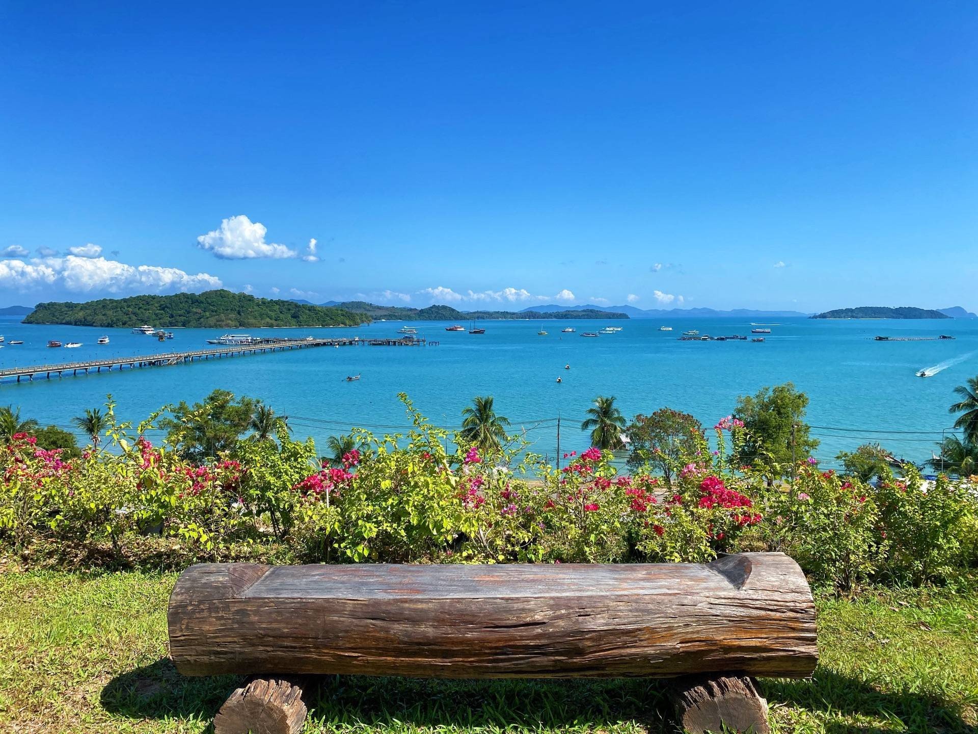 รูป Ao Por Good View Cafe' & Bistro