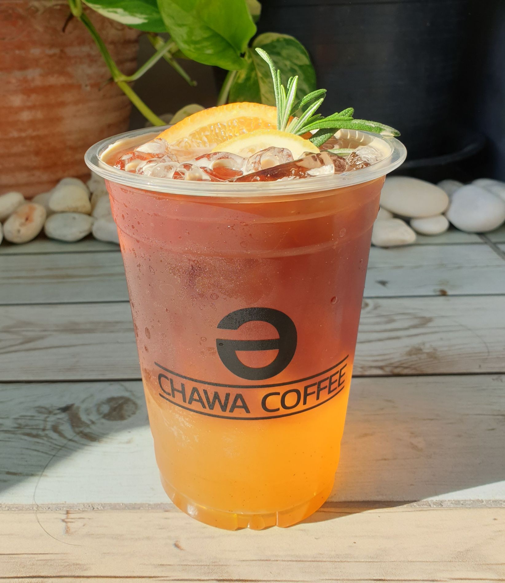 Americano Yuzu Honey Soda • image ร้าน Chawa Coffee