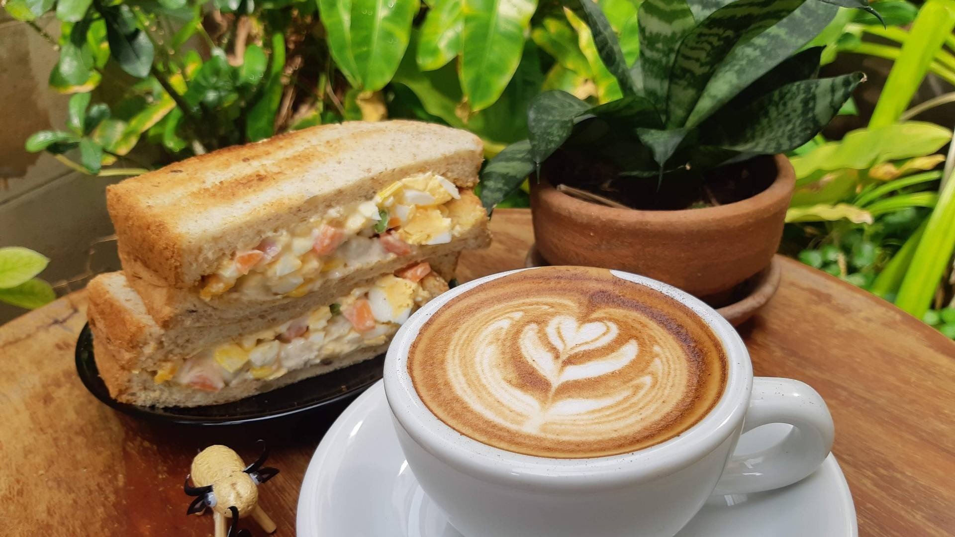 ร้าน Arabrick Cafe Ratchaburi | รีวิวร้านอาหาร