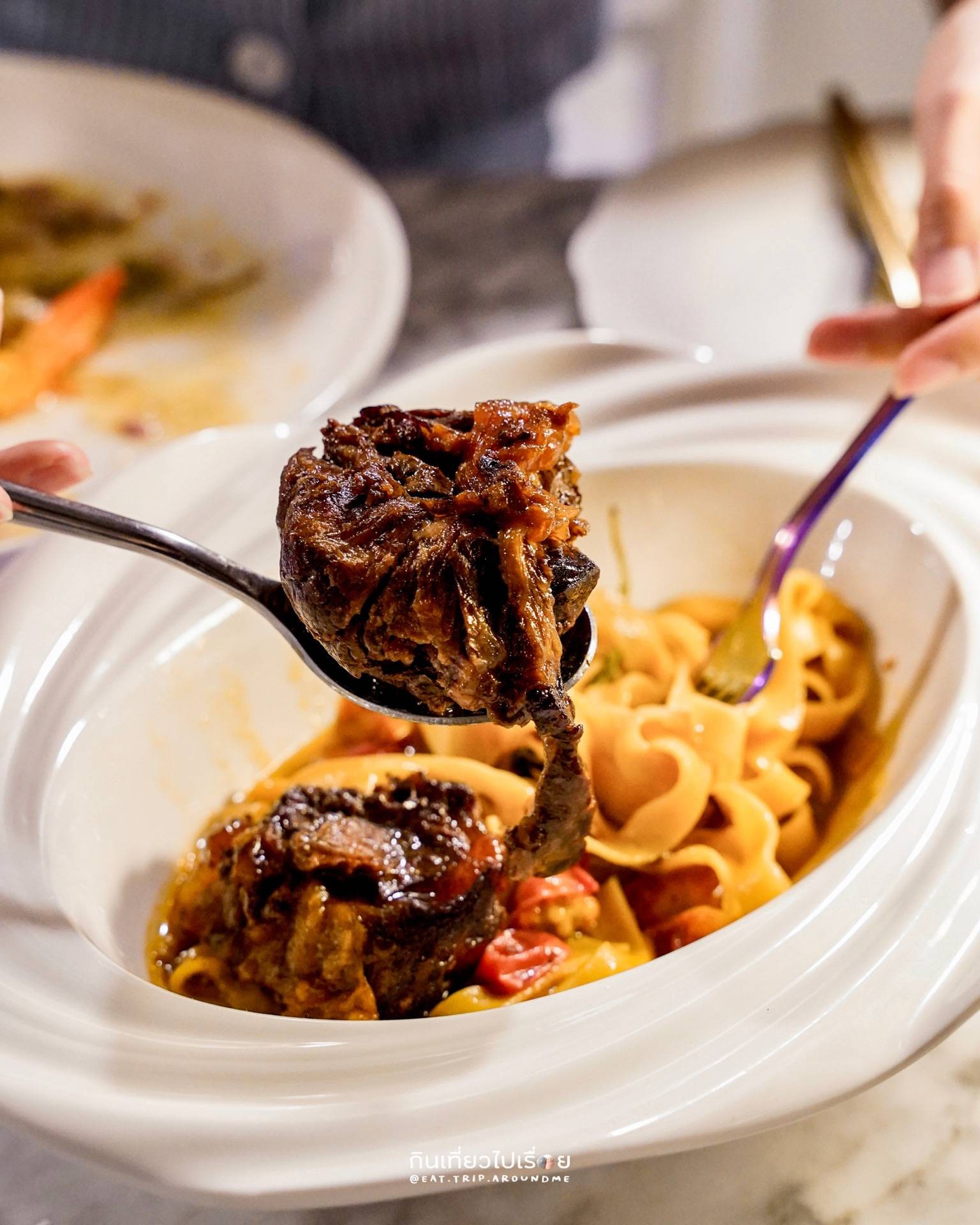 Fresh Hand-Cut Fettuccine ร้าน SOM’S TABLE
