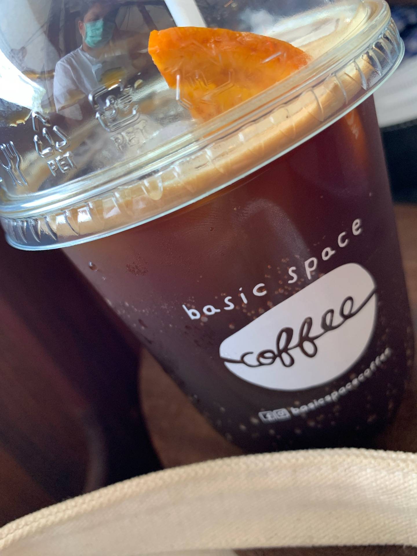รีวิว Basic Space Coffee - ตระเวนเสพกาแฟ เมืองเก่า