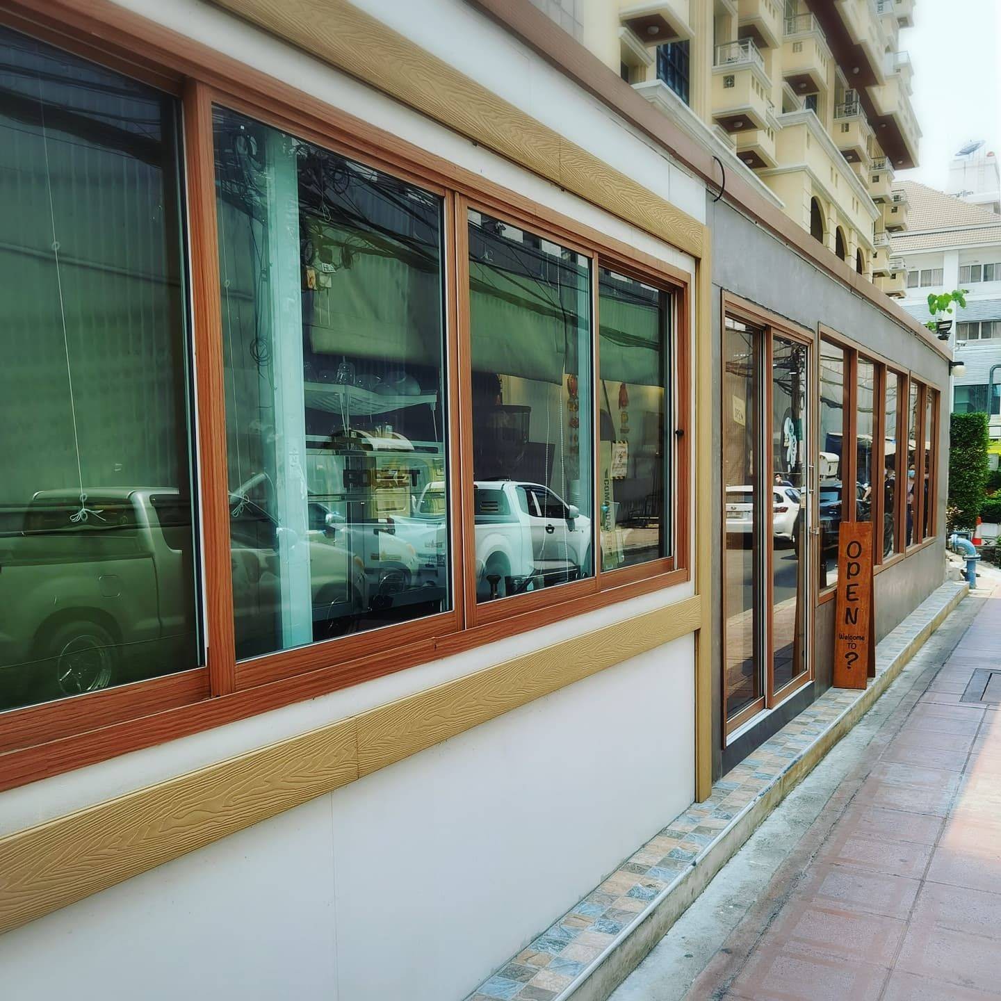 รีวิว Nani Zakka & Cafe - ร้าน เครื่อง ดื่ม/ขนมสไตล์ ญี่ปุ่น ด้านหลัง ...