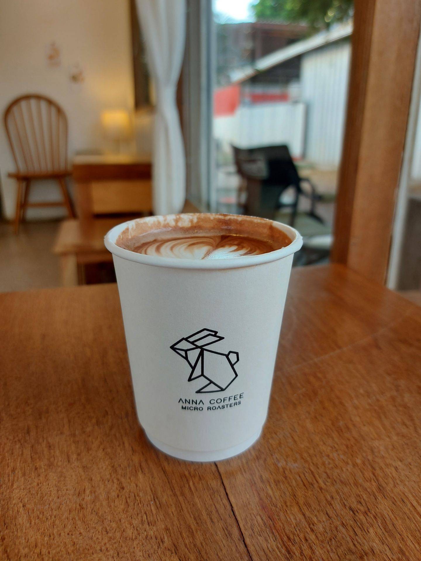 รีวิว Anna Coffee Roasters พิชิตรังสรรค์ - โกโก้ร้อน รสชาติใช้ได้ ...